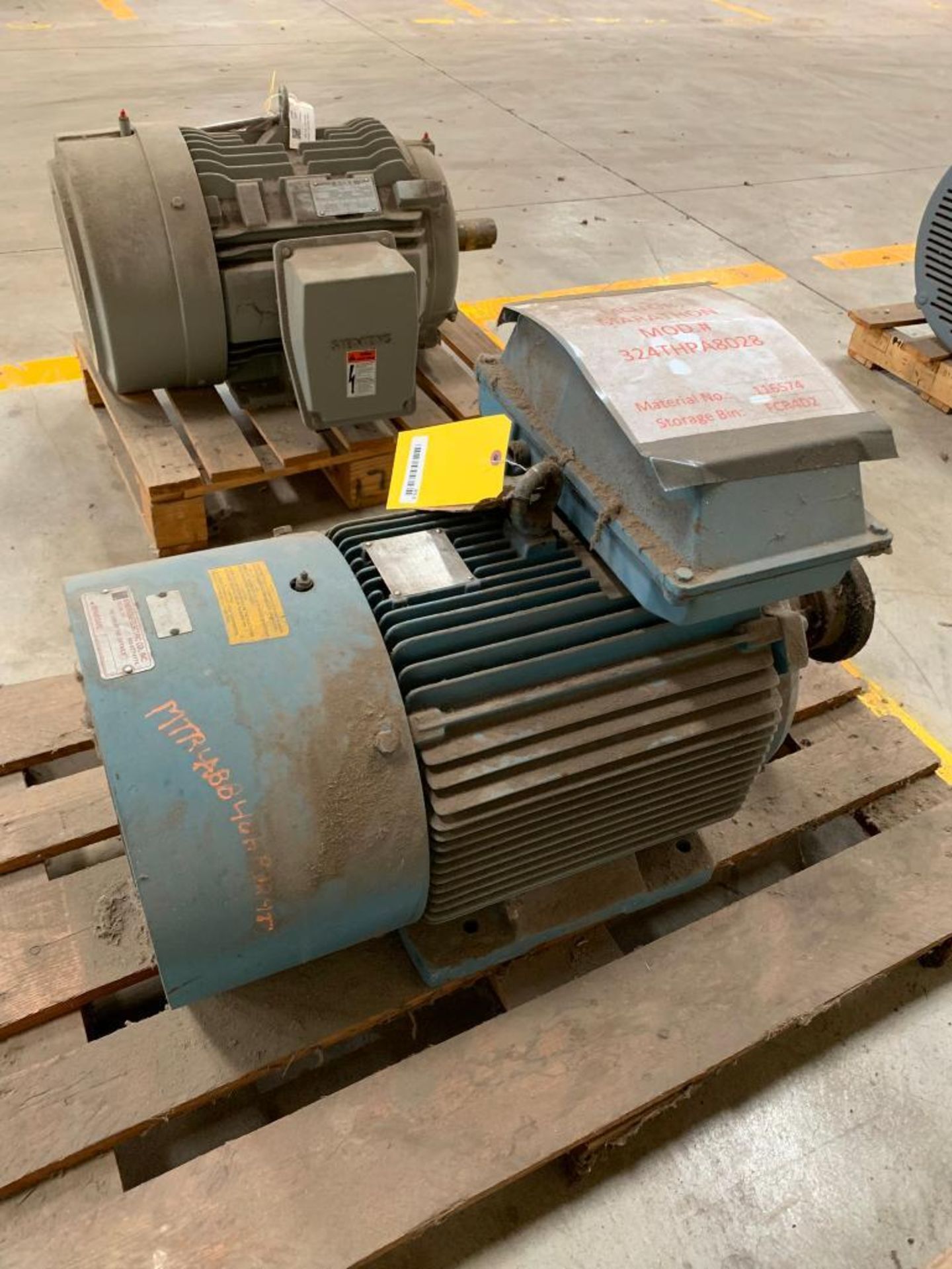 ABB 40-HP Induction Motor, 3-Phase, 460 Volts, 49 Amps, 1778 RPM, 324T ...
