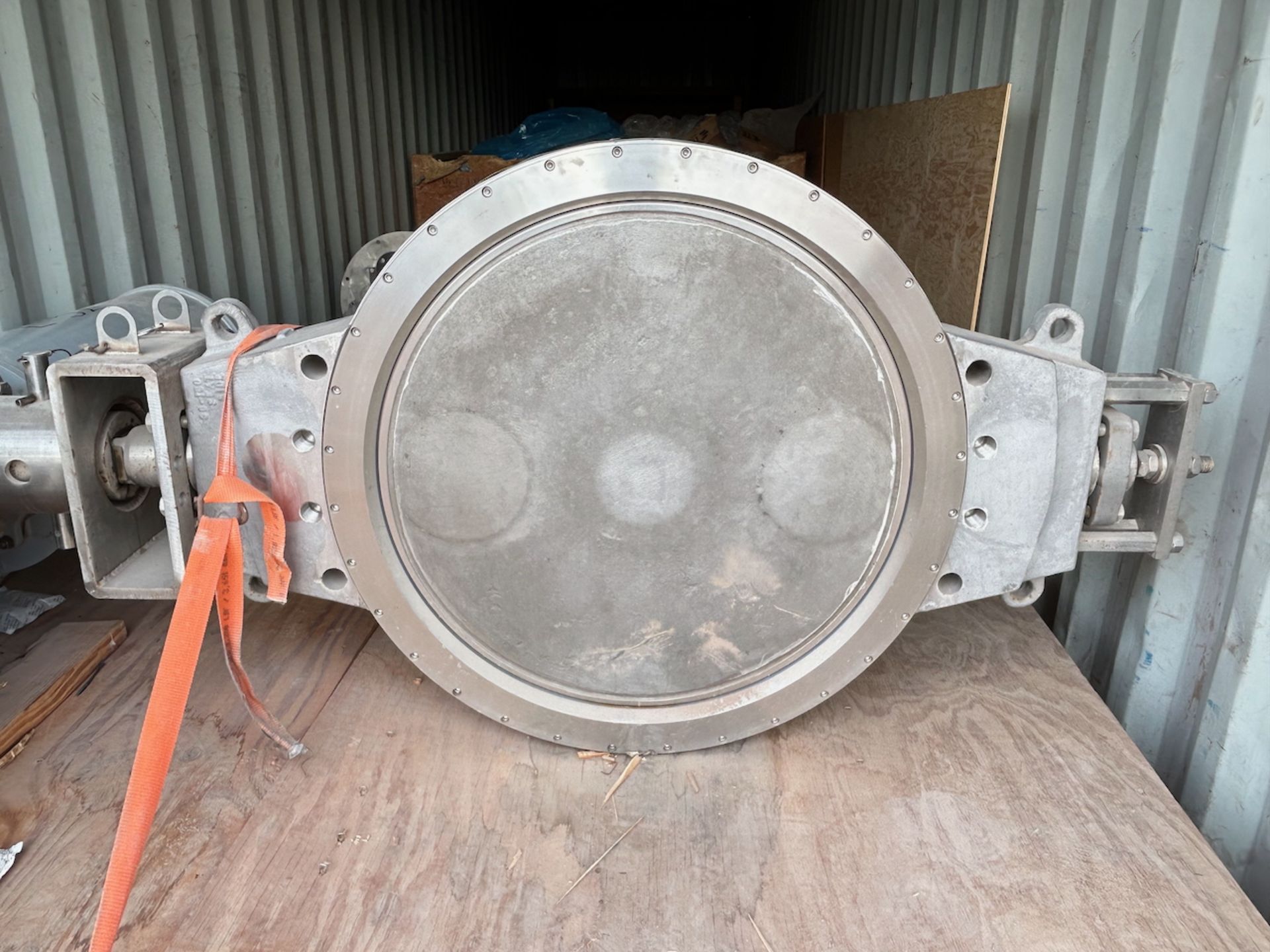 (NEW) Control Valve Mfr Quadrant Class 150, 30" Actuator Mfr Flowserve ...