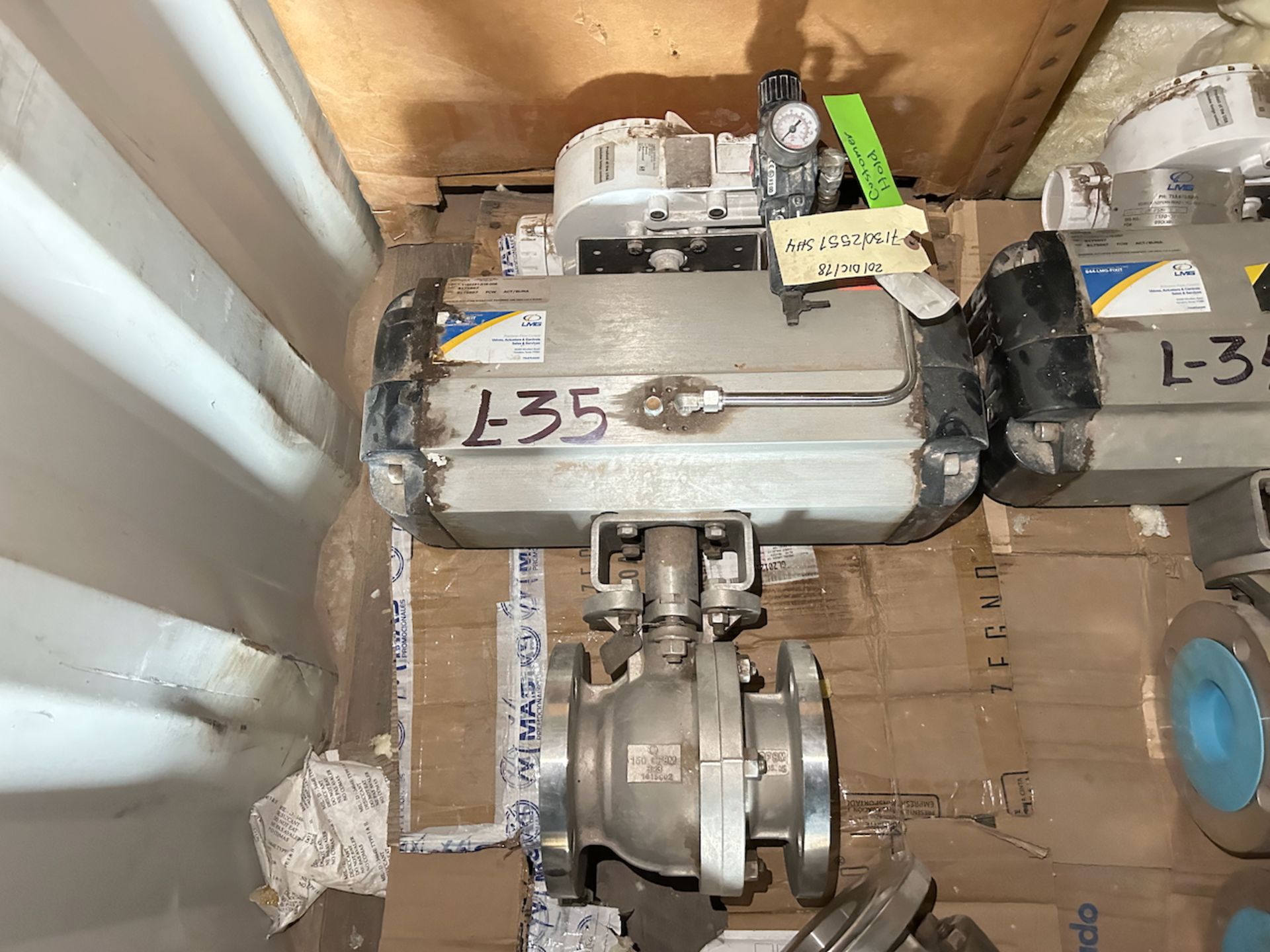 (NEW) 2 Automatic Ball Valves with Pneumatic Actuator Brand Lmg ...