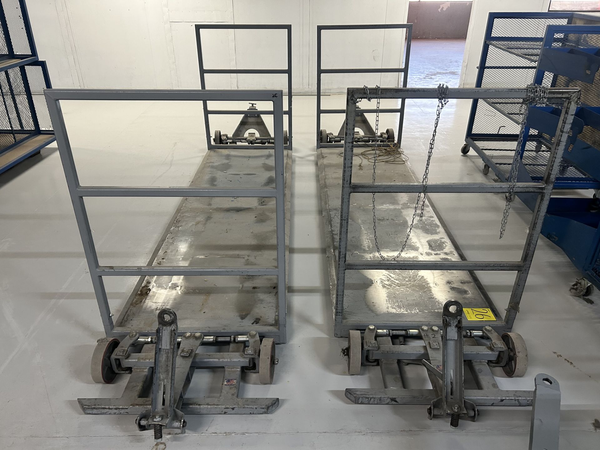 Lote de 2 Carros de metal con soportes laterales , Bidireccional por ...