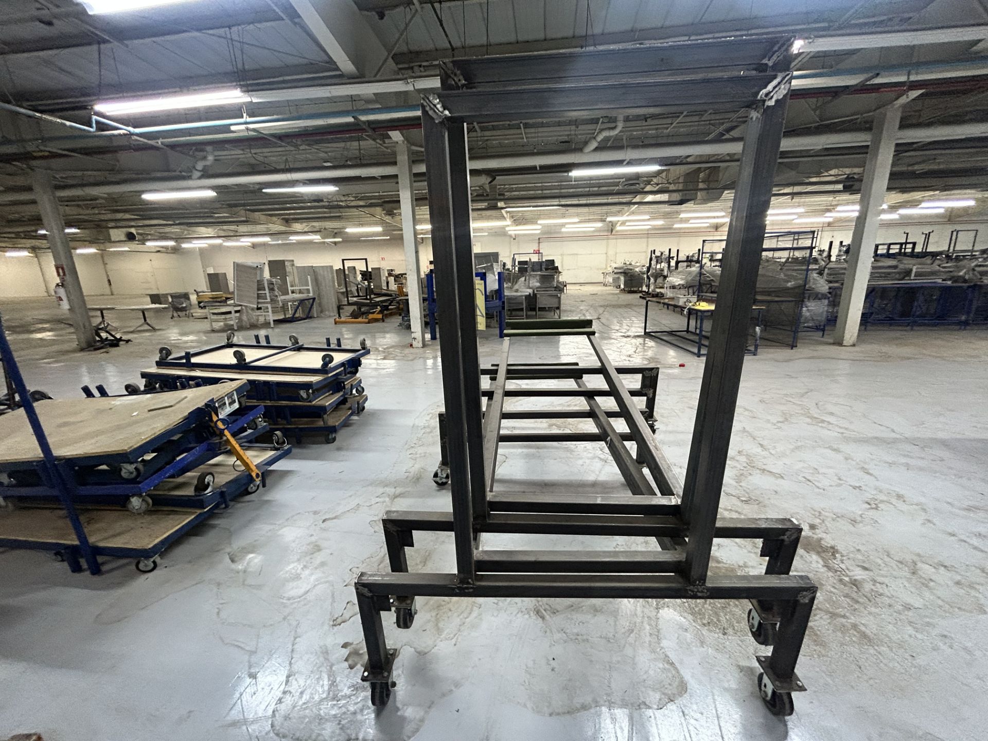 Lote de 3 Carros estructura metálica PTR, con las siguientes ...