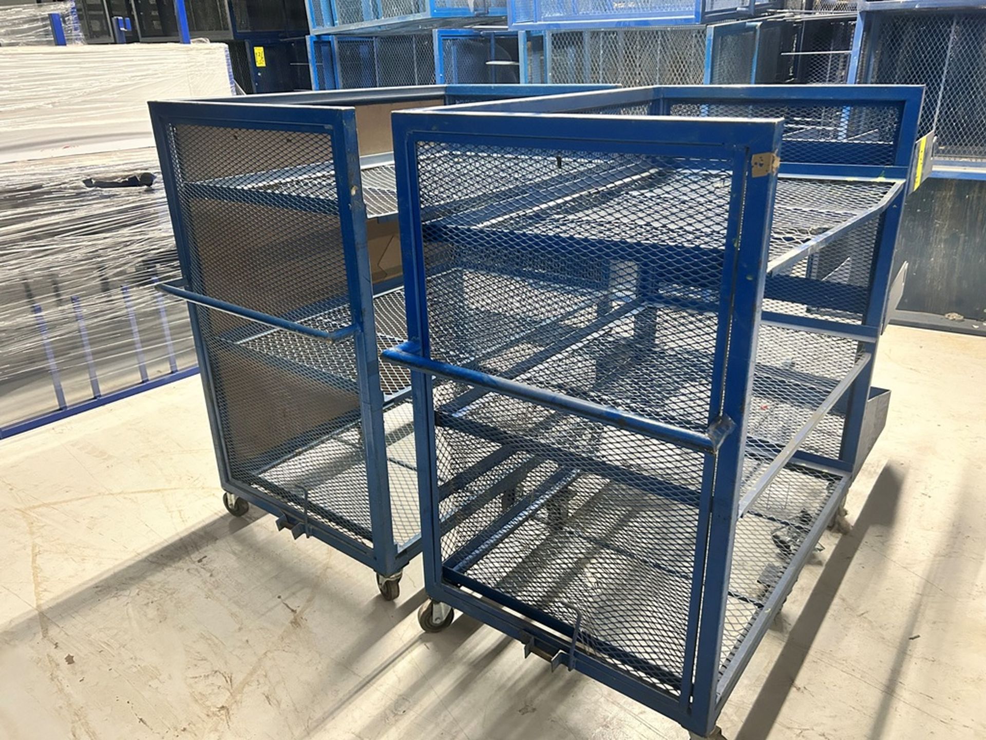 Lot of 6 Metal PTR Carts with mesh and 3 levels in blue color, with the ...