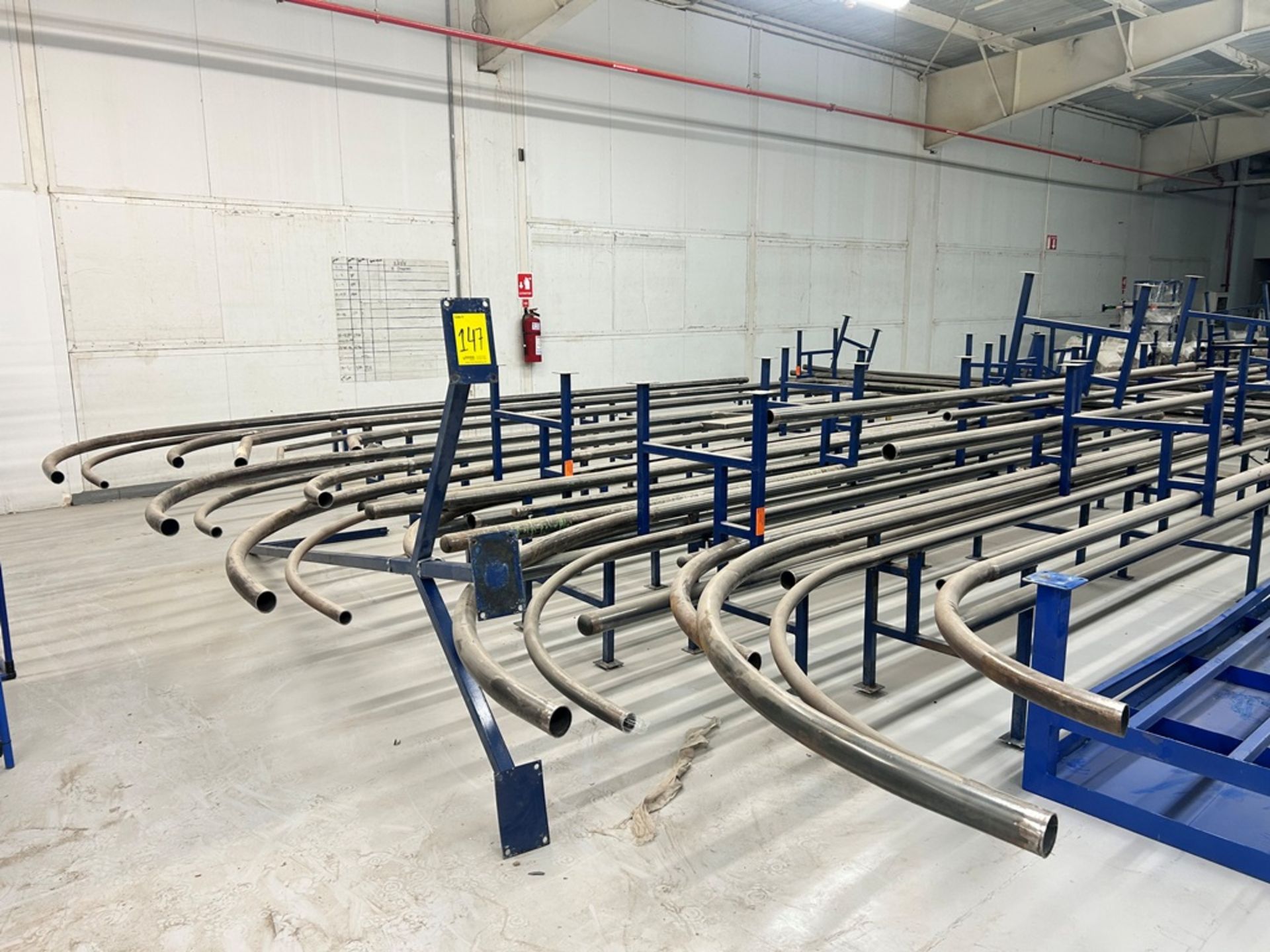 Production line lot contains 2 1/2" tubing, approx. 648 linear meters, with base structure of 1 1
