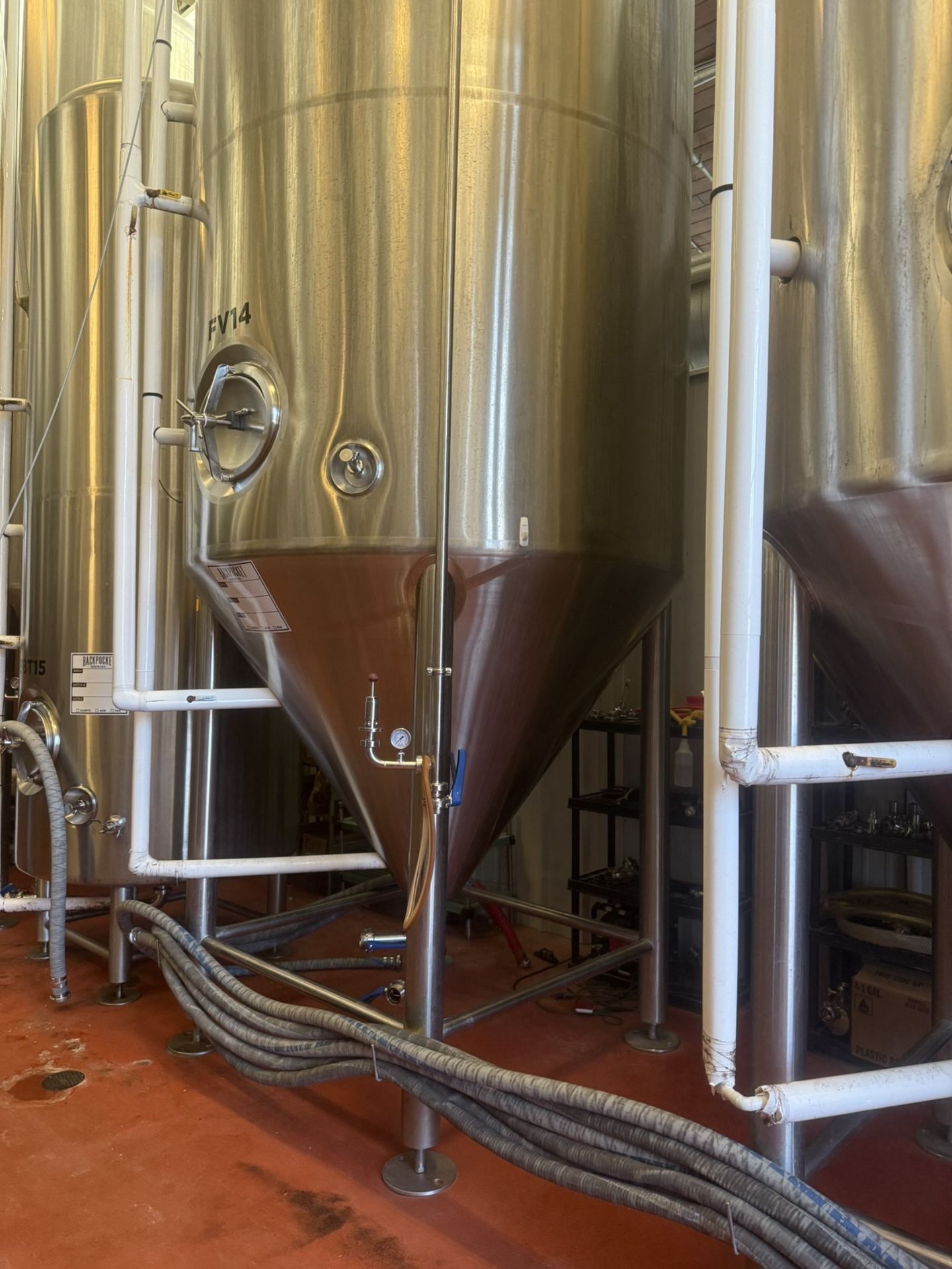120 HL Stainless Steel Fermenter, Glycol Jacket, Cone Bottom, 4 ...