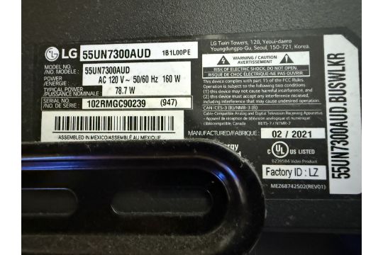 2021 LG Model 55UN7300AUD 55" Flatscreen TV, 120 V, S#102RMGC90239