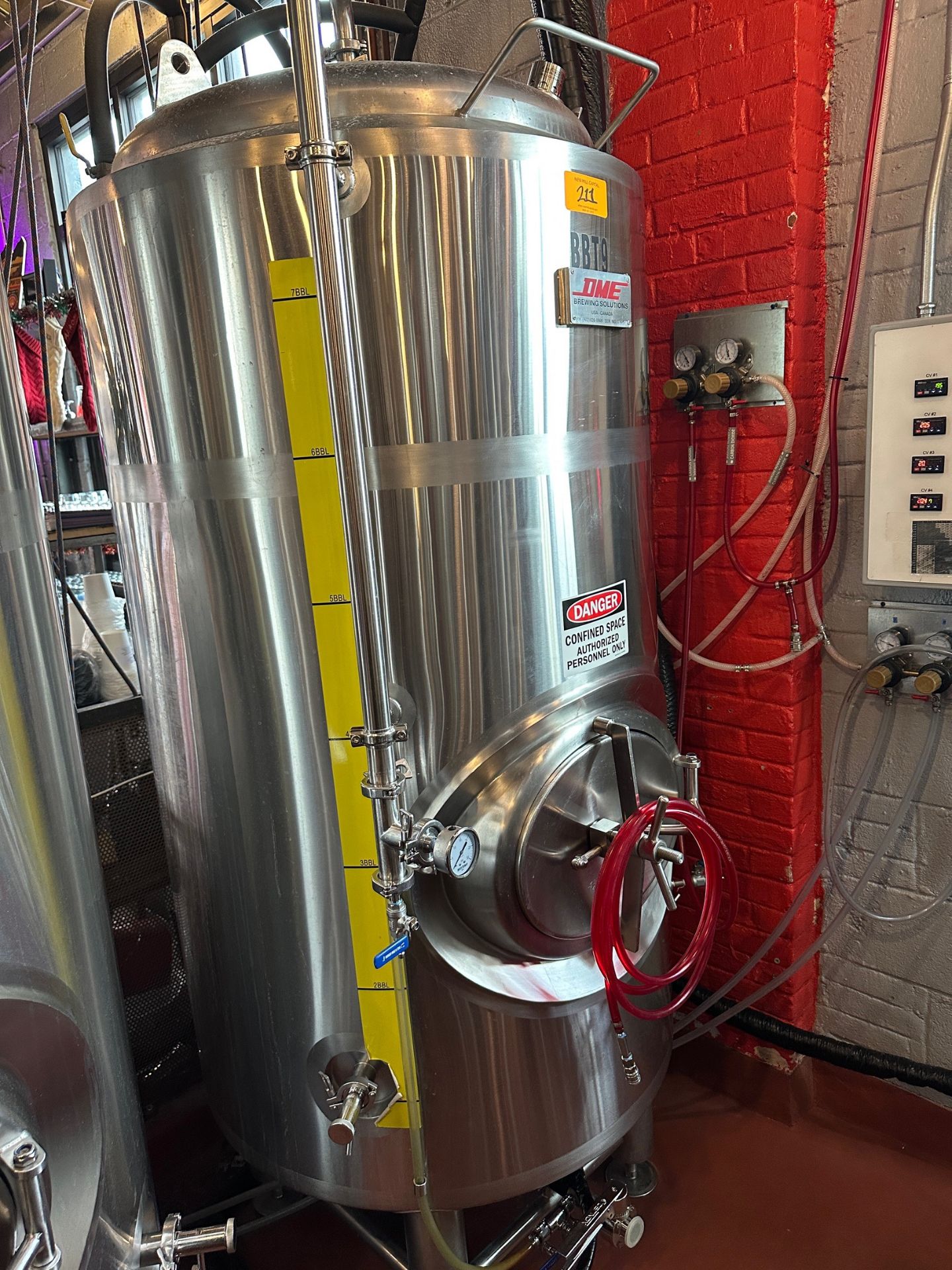 DME 7 BBL Stainless Steel Brite Tank - Dish Bottom, Glycol Jacketed ...