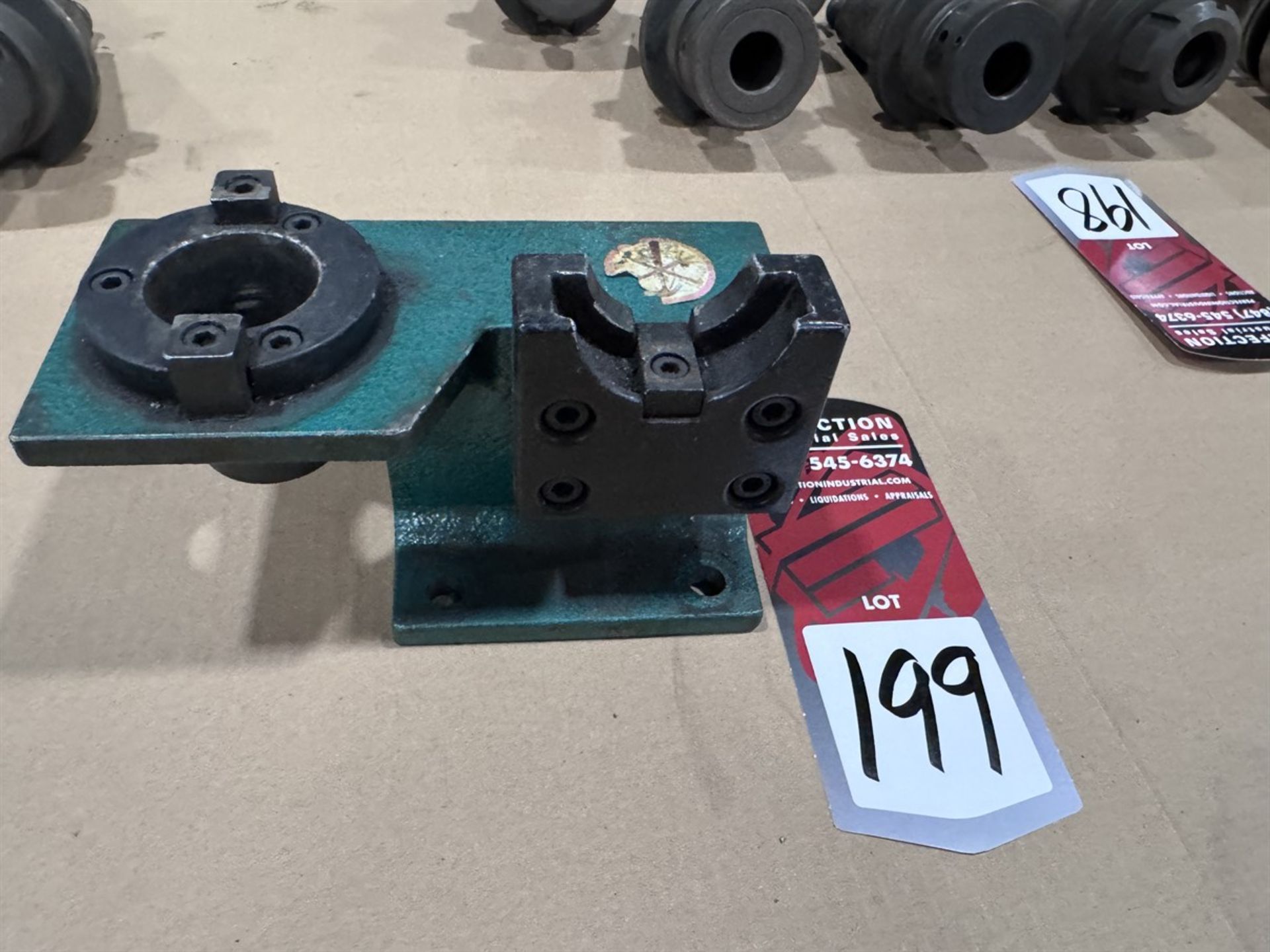 CAT 40 Tool Fixture
