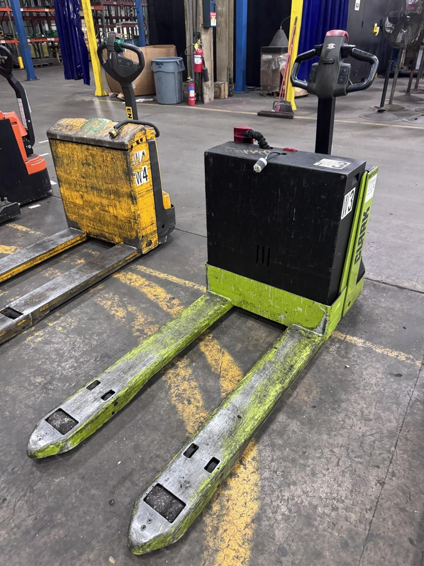 CLARK WPX45 Electric Pallet Jack, s/n WPX45-4640-8228CH, 4500 Lb. Capacity