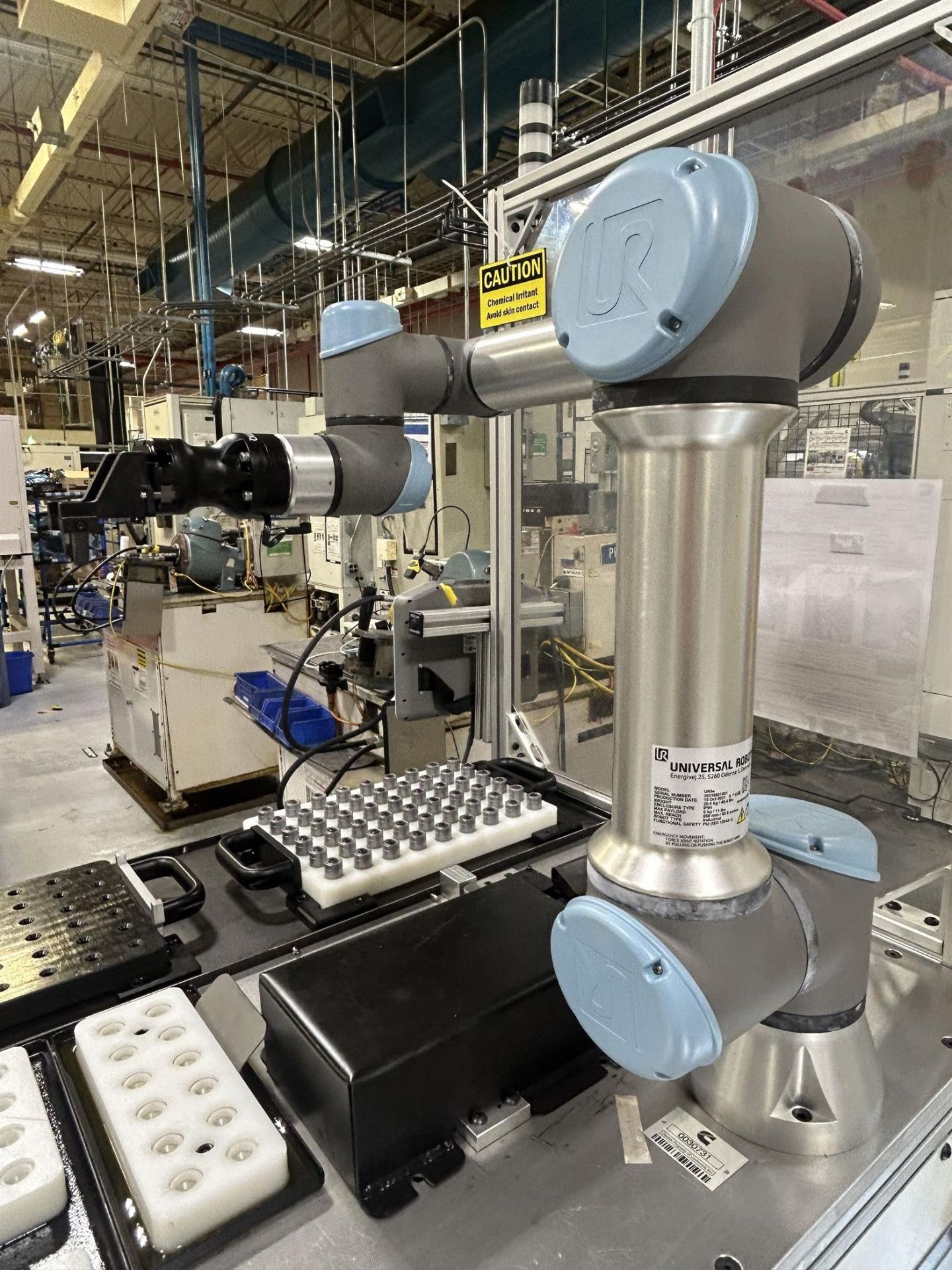 2021 UNIVERSAL ROBOTS UR5e CoBot & Stand, s/n 20215501881, w/ 2024 ...