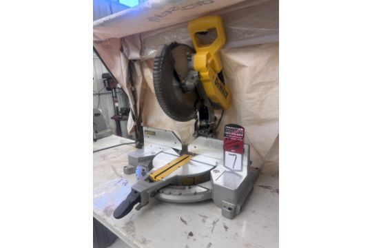 DEWALT DW716 12" Double Bevel Compound Miter Saw w/ Fast Cap Shop Saw ...