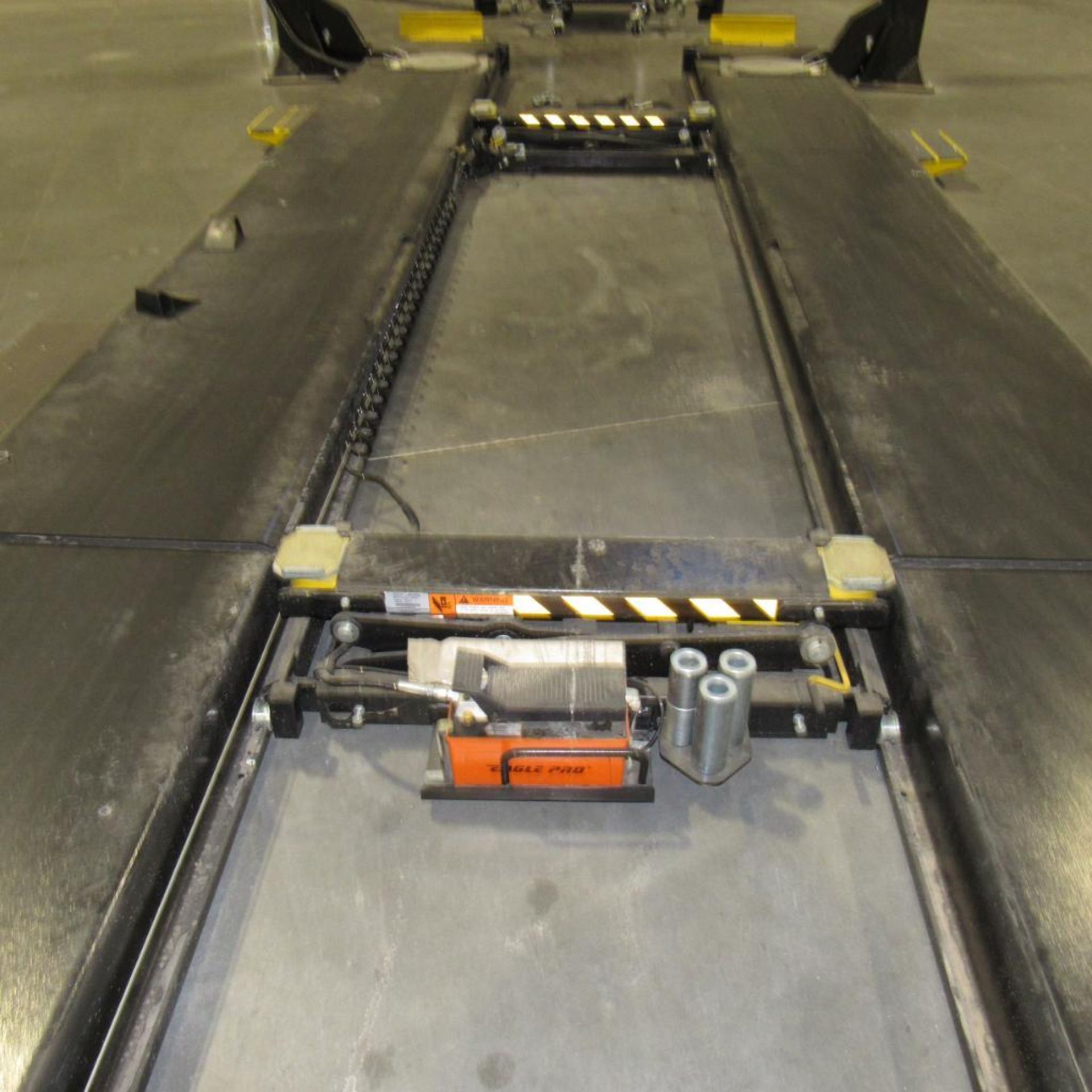 LOT: 2024 Hoffman EELR708A 15,000 Lb. Capacity 4-Post Alignment Vehicle ...
