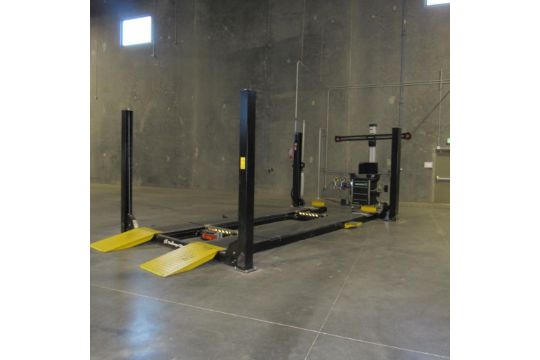 LOT: 2024 Hoffman EELR708A 15,000 Lb. Capacity 4-Post Alignment Vehicle ...