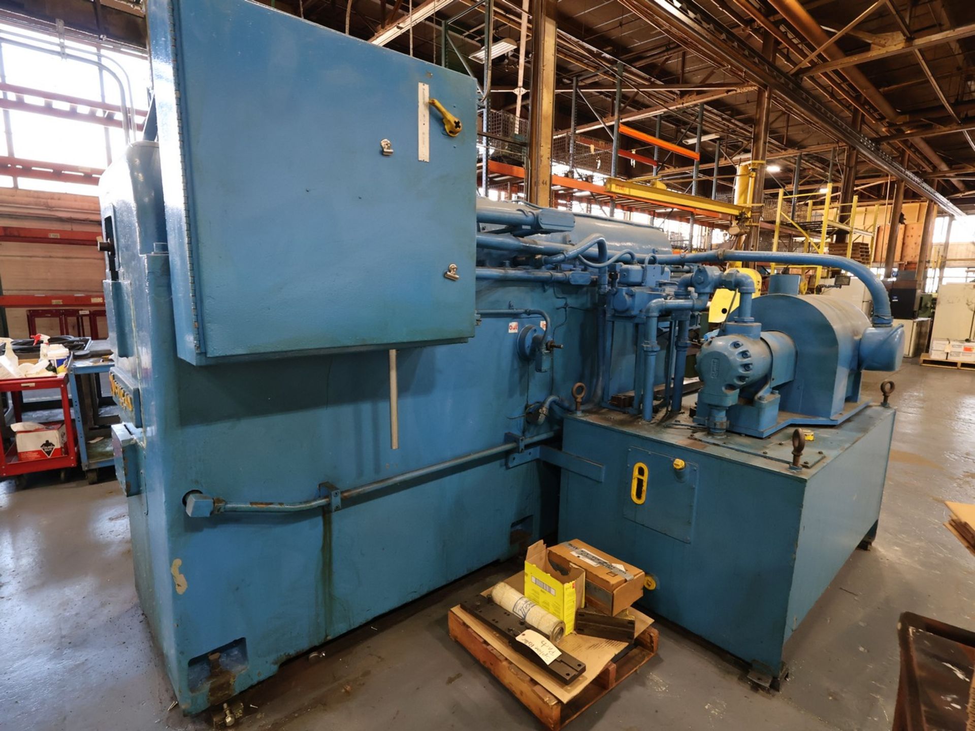 Michigan Tool Co. 1551 Rotoflo Spline Roller, S/N: N/A