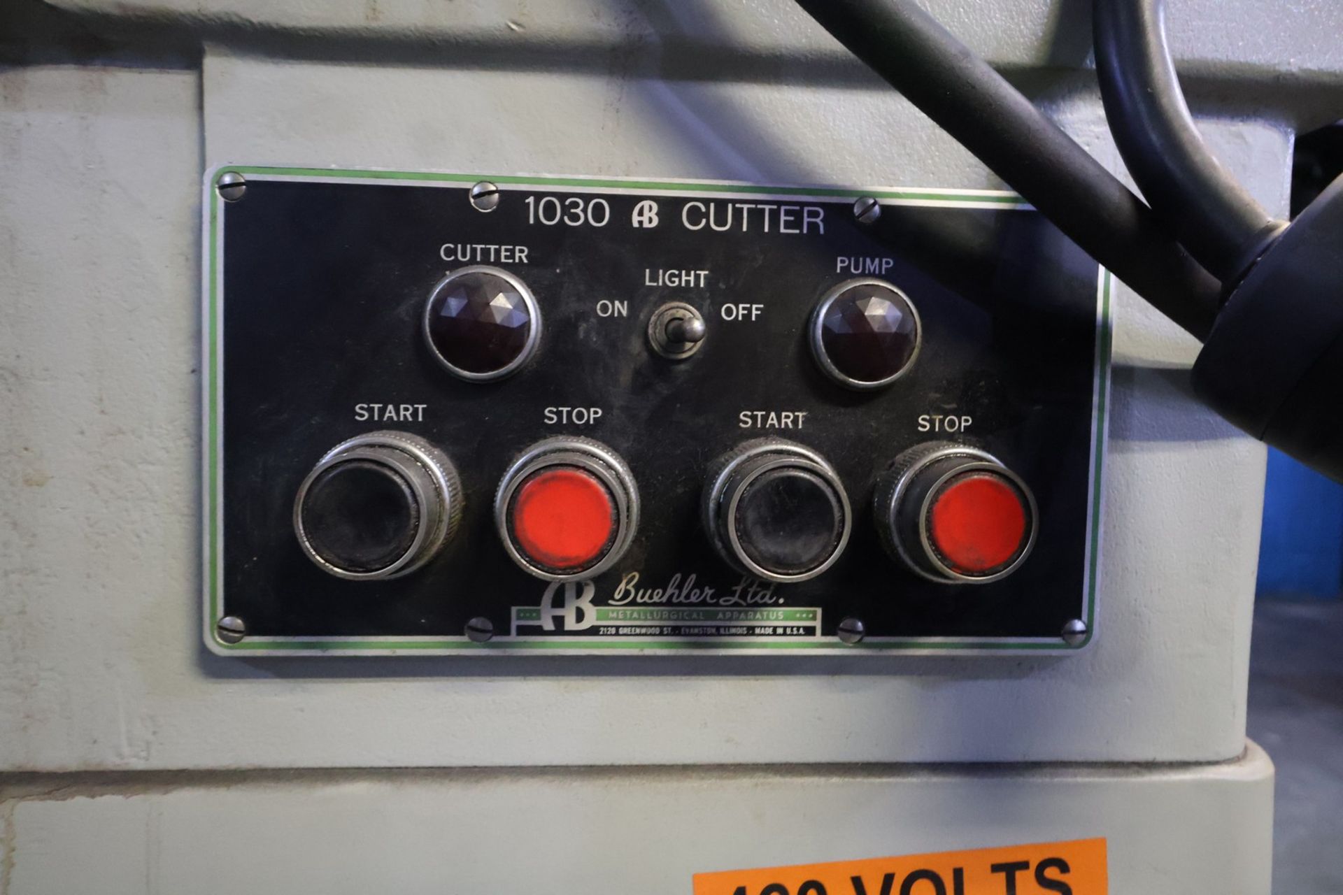 Buehler 1030 10" Cut-Off Machine