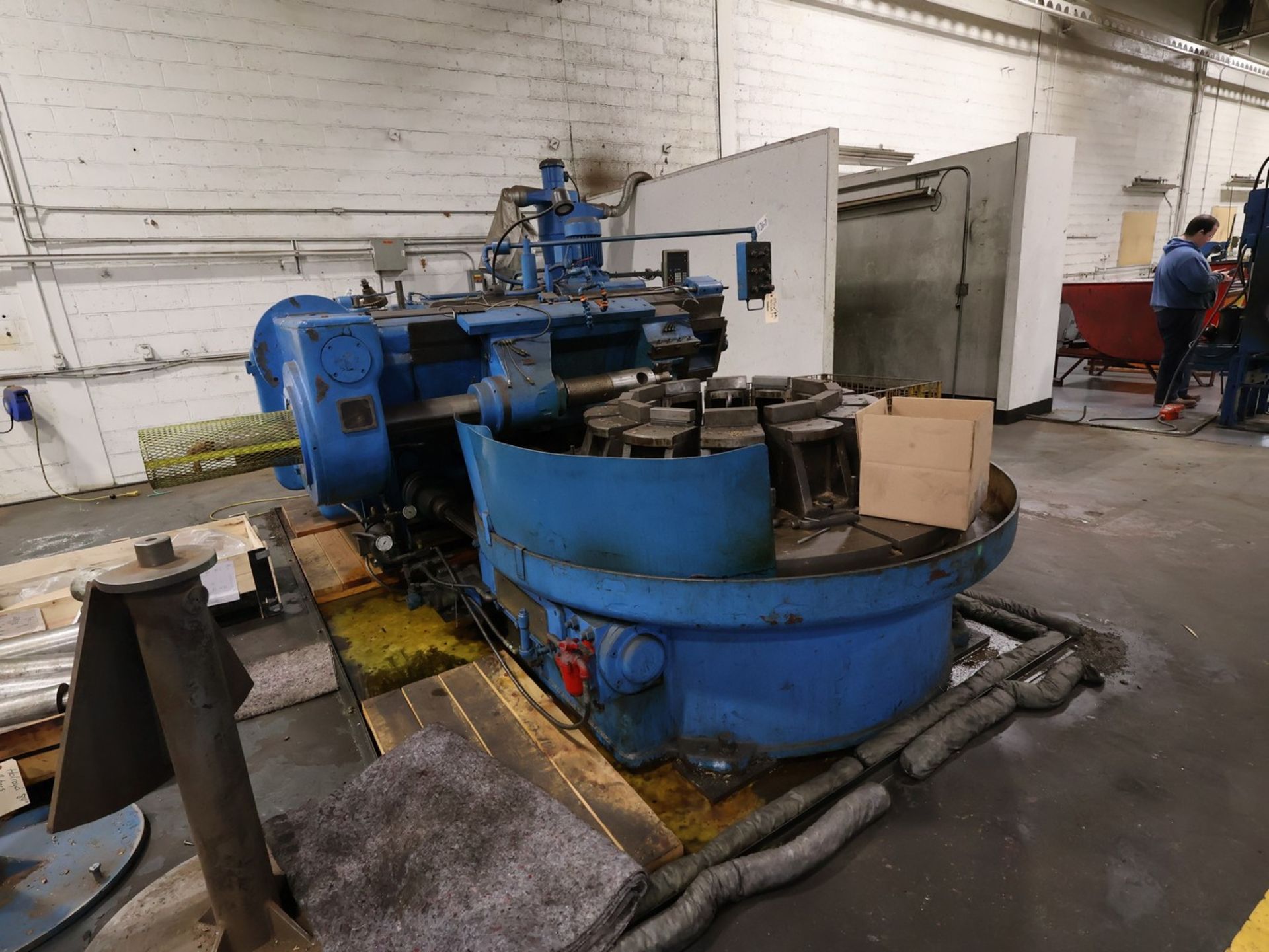 Holroyd 84" Worm Gear Hobber, 1150/62, w/ Newall C-80 Digital Readout ...