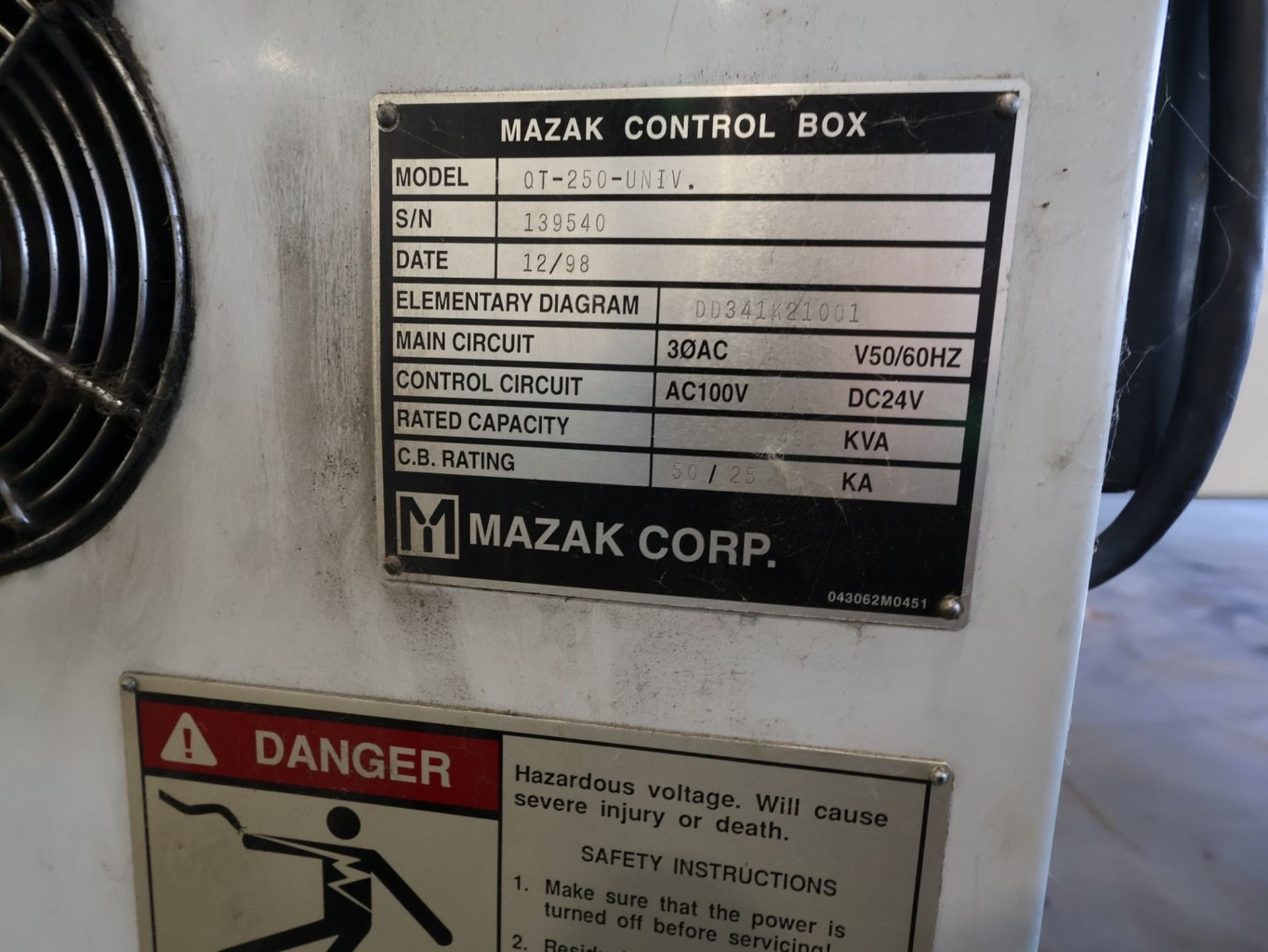 Mazak QT-250 Universal CNC Lathe, w/ 10" 3-Jaw Chuck, Mazatrol 640T CNC ...
