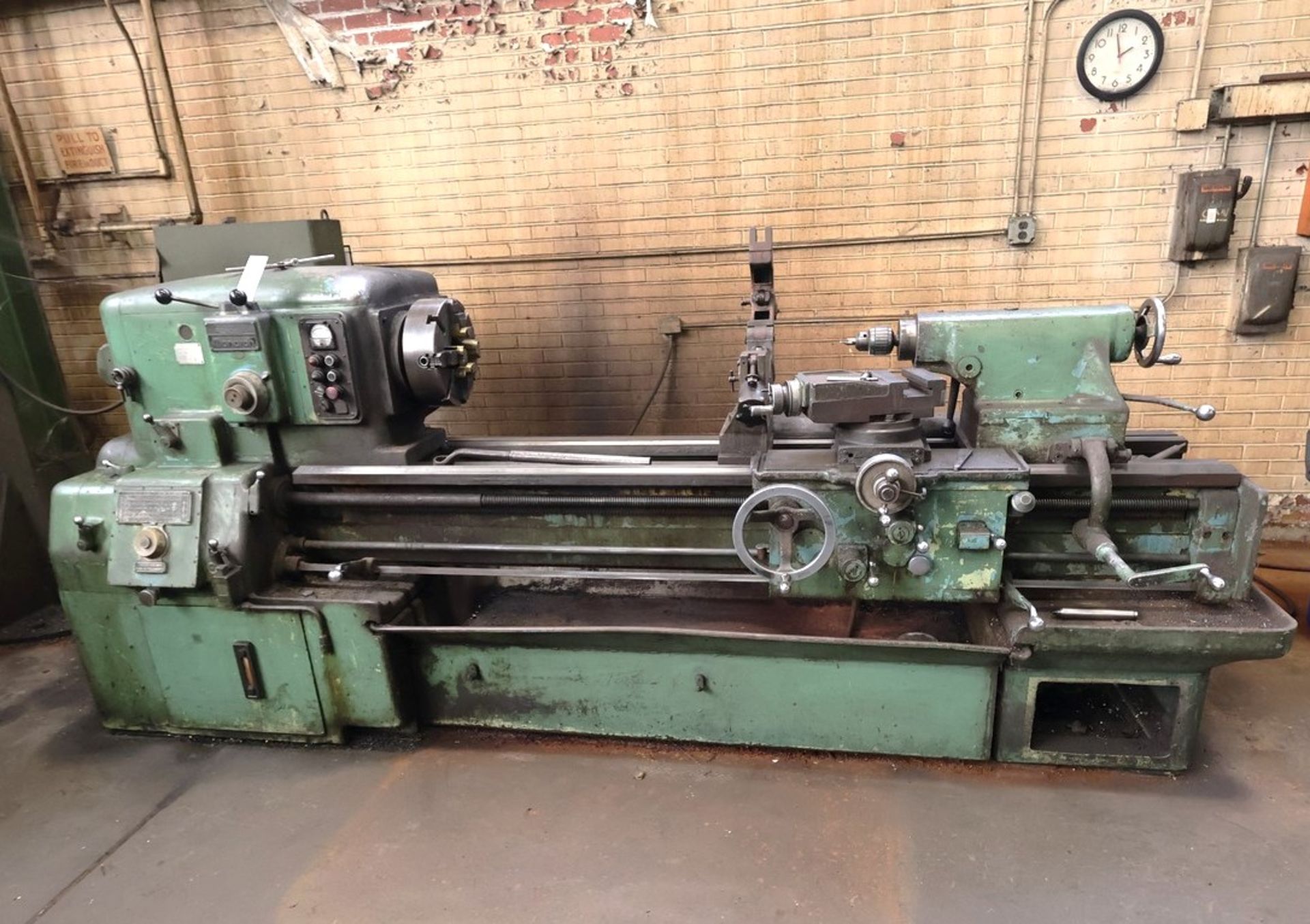 Monarch 610 Engine Lathe, w/ 12" 4-Jaw Chuck, Inch / Metric Threading ...