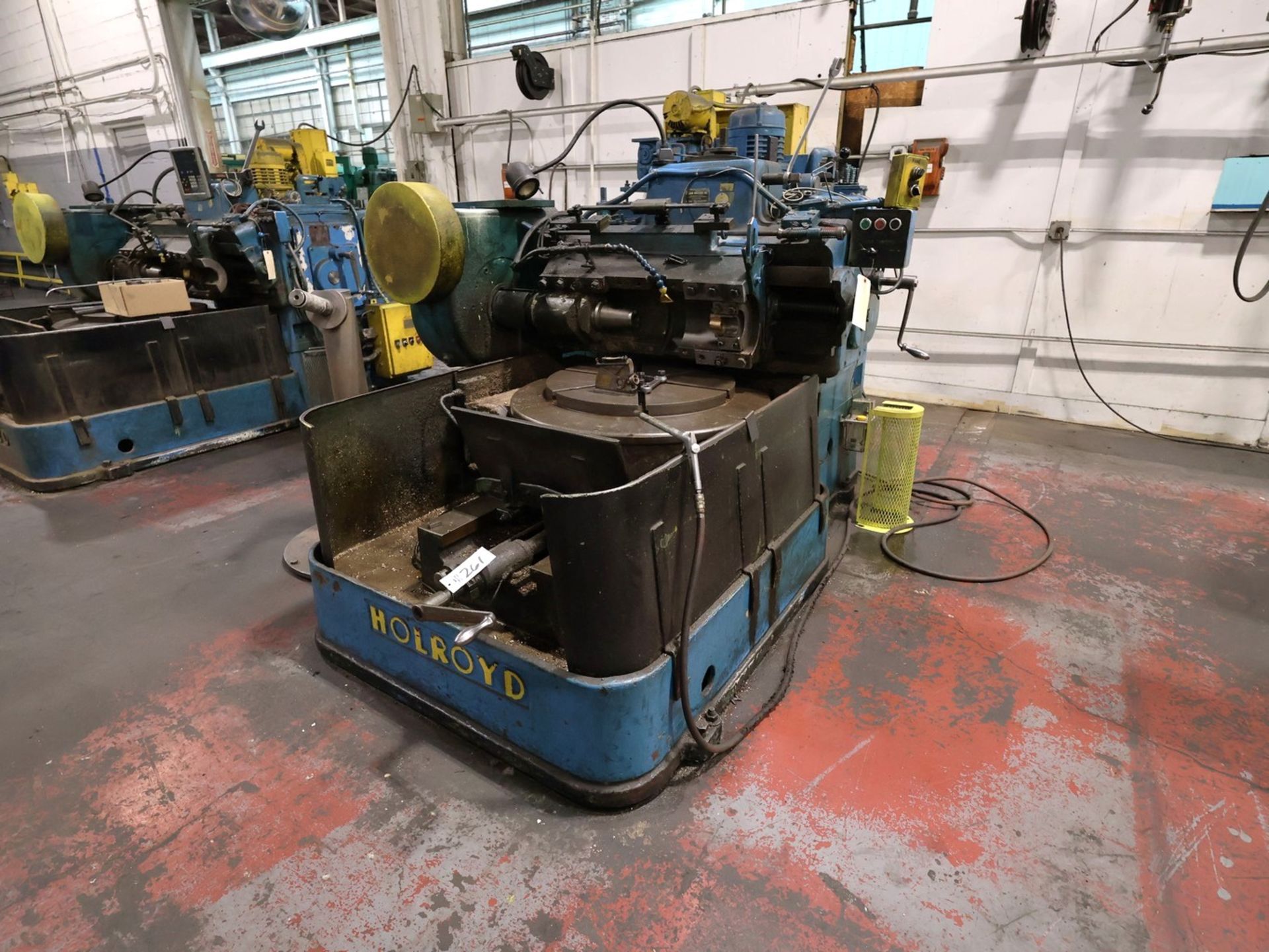 Holroyd 24" Worm Gear Hobber, 1146/59, w/ 25" Chuck, 36-108 RPM [Asset ...