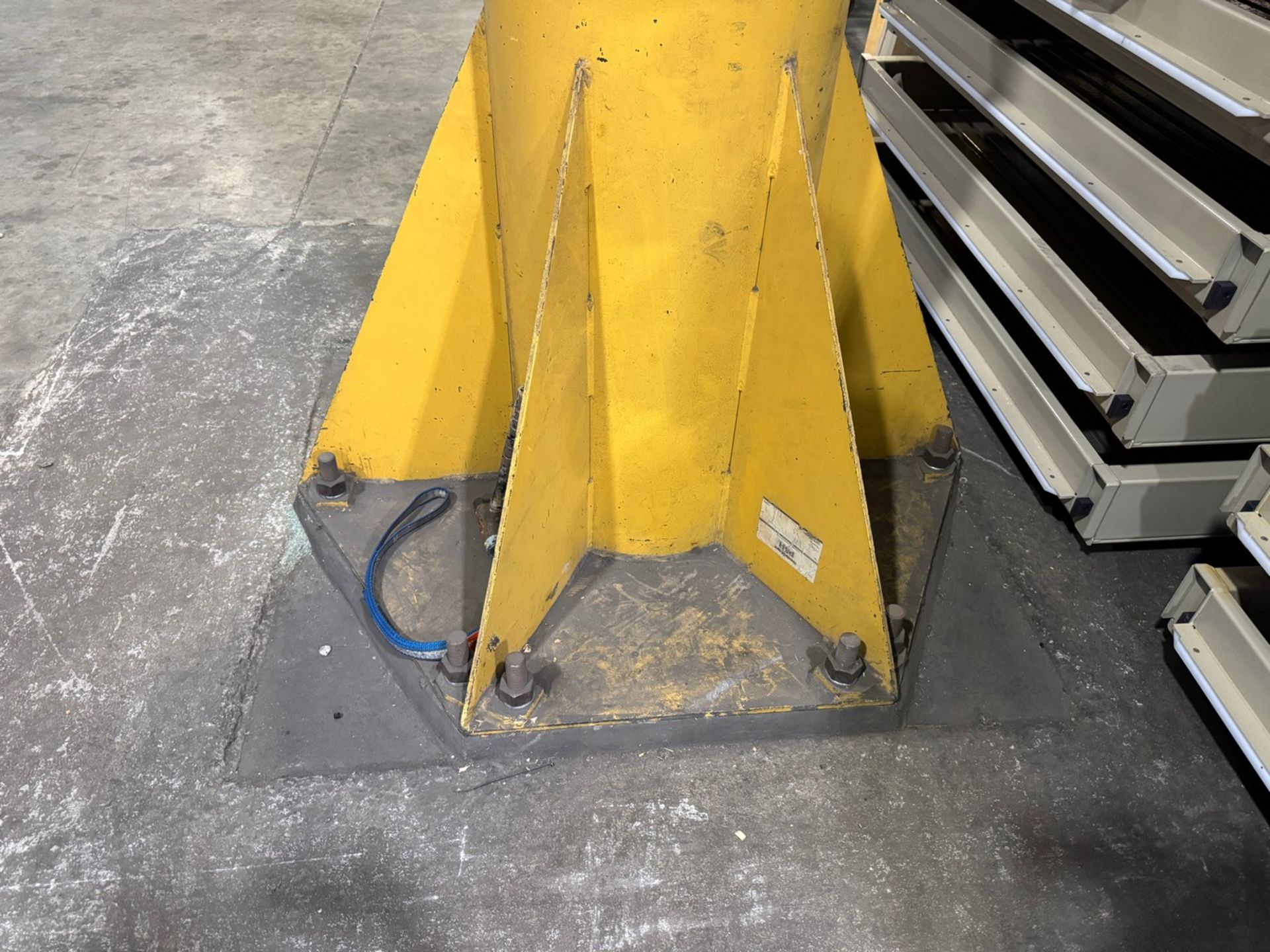 P&H Spectrum 2-Ton Capacity Jib-Crane Includes: 2-Ton Budgit Electrical ...