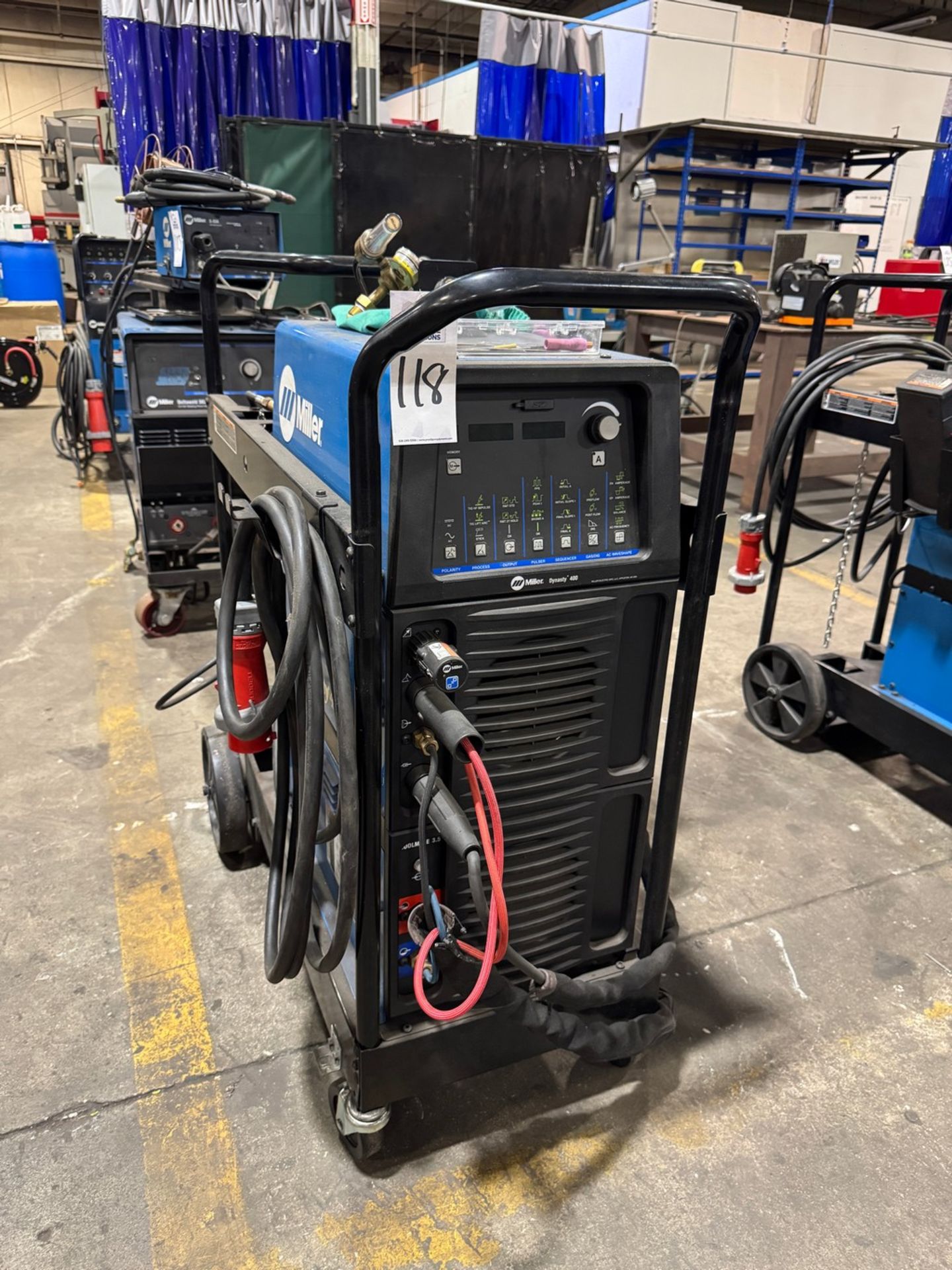 2021 Miller Dynasty 400 Tig/Stick Welder 5–400 A Output, AC/DC Pulsed ...