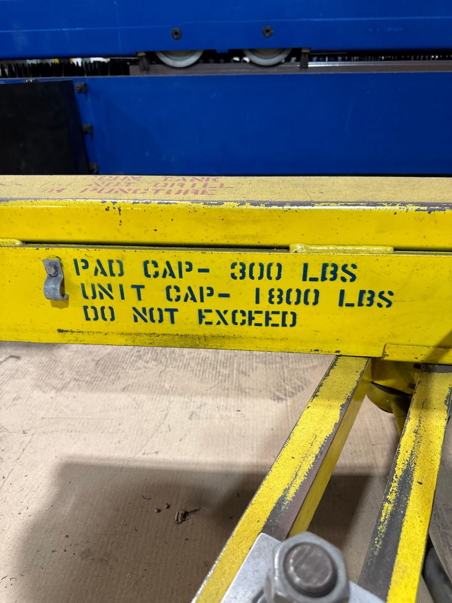 ACCO Vac-U-Lift Sheet-Handling Vacuum Lifters Unit Capacity: 1800Lbs, 115V