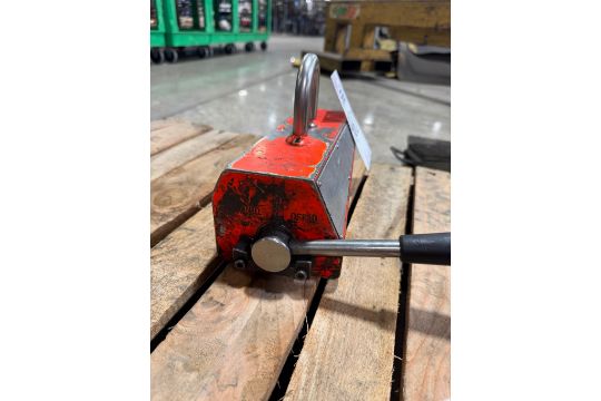 Walker Permanent Lift Magnet