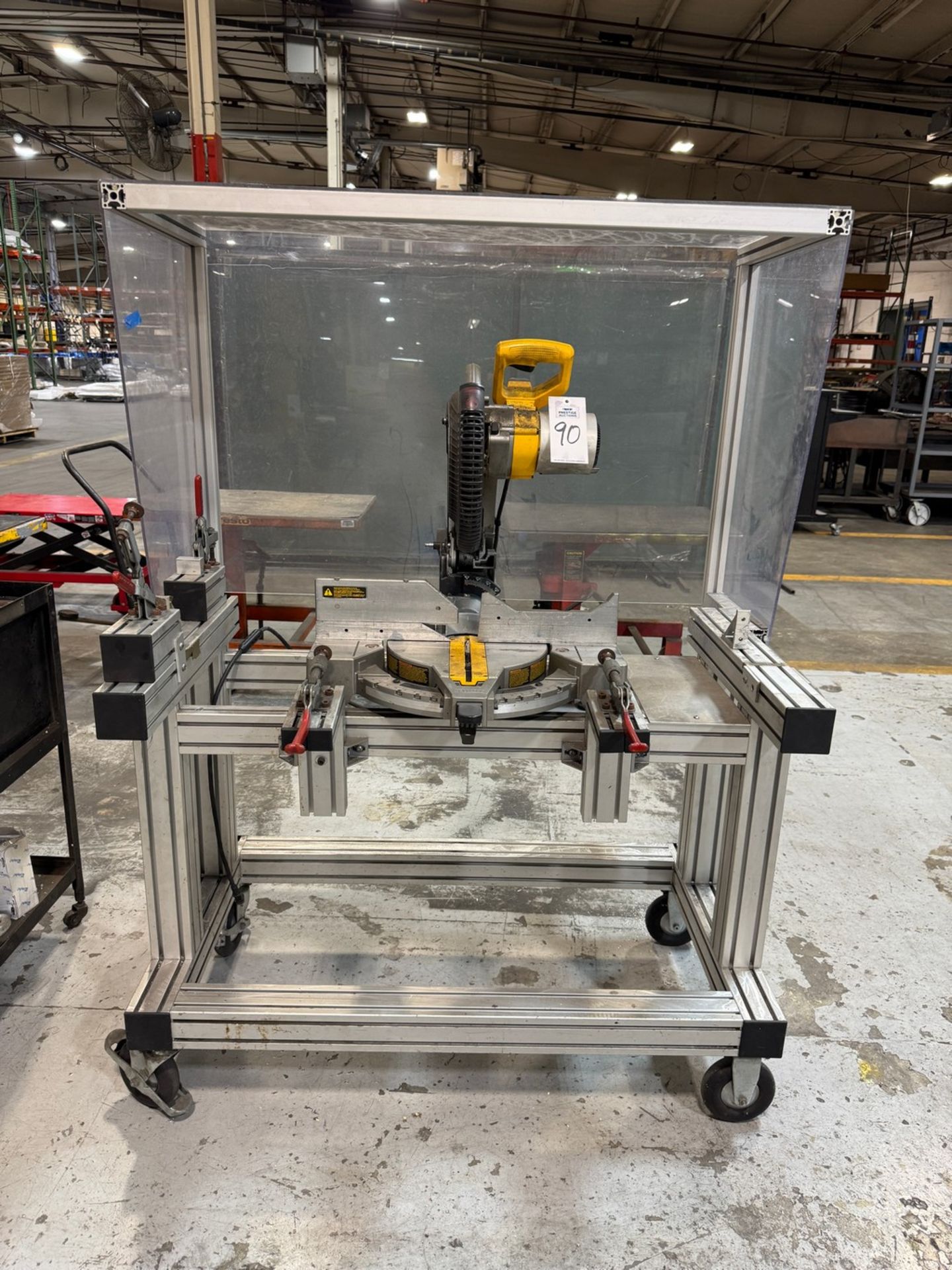 Dewalt 12" Compound Miter Saw Model: DW715, 120V