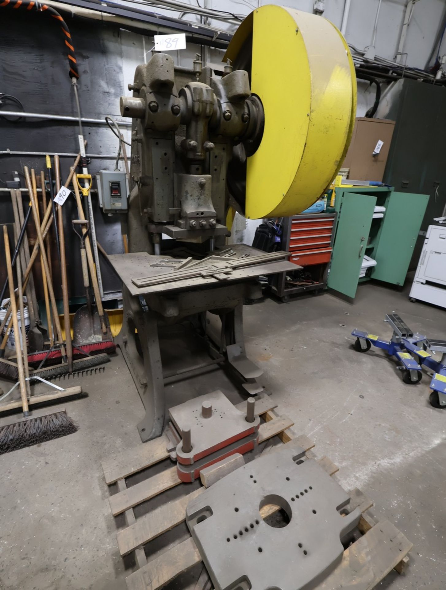 37 Ton V&O #3-1/2 OBI Flywheel Type Mechanical Punch Press, w/ 6" x 6 ...