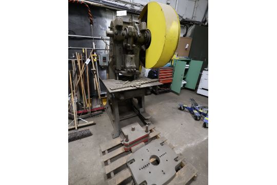 37 Ton V&O #3-1/2 OBI Flywheel Type Mechanical Punch Press, w/ 6" x 6 ...