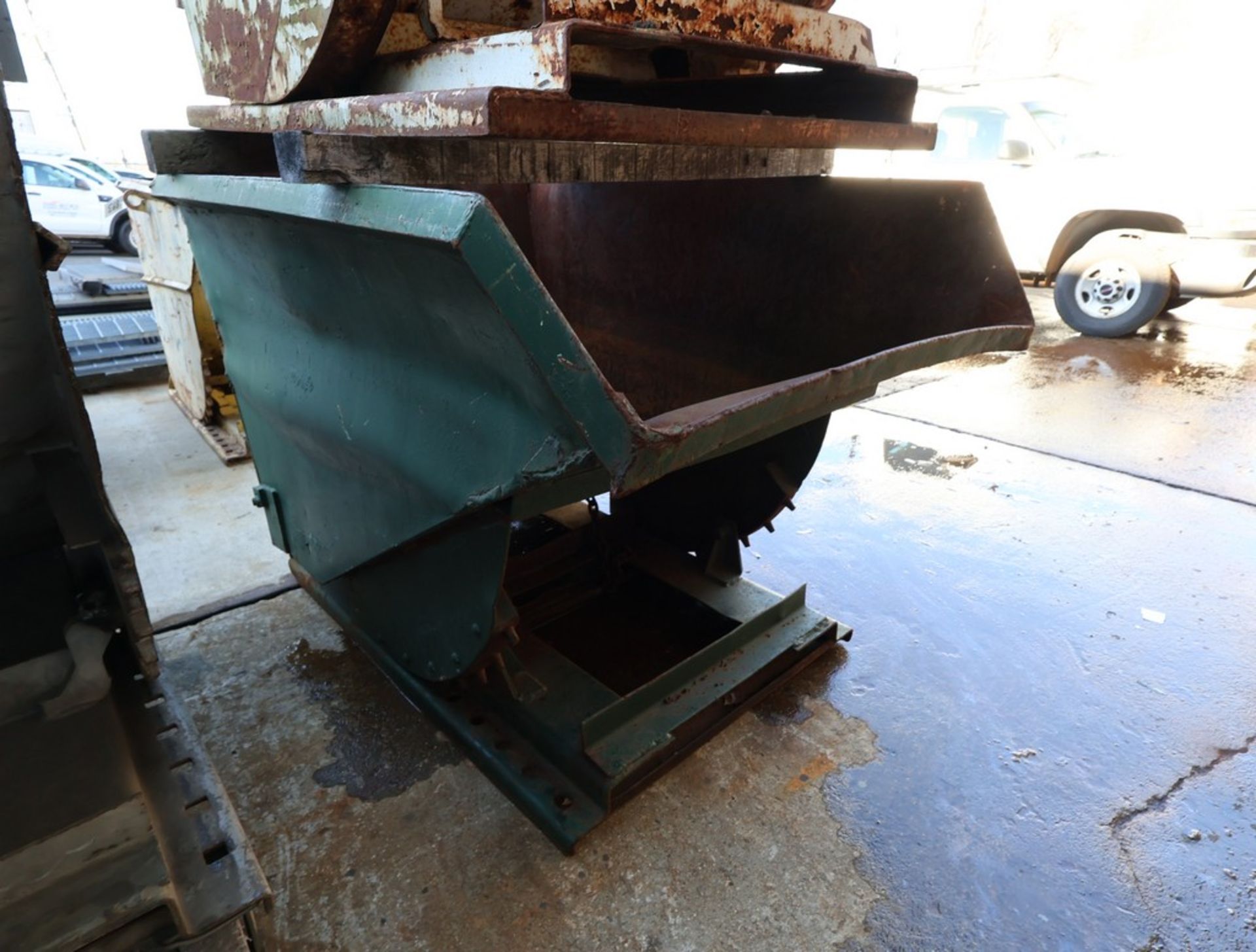 Stationary Self Dumping Scrap Hopper