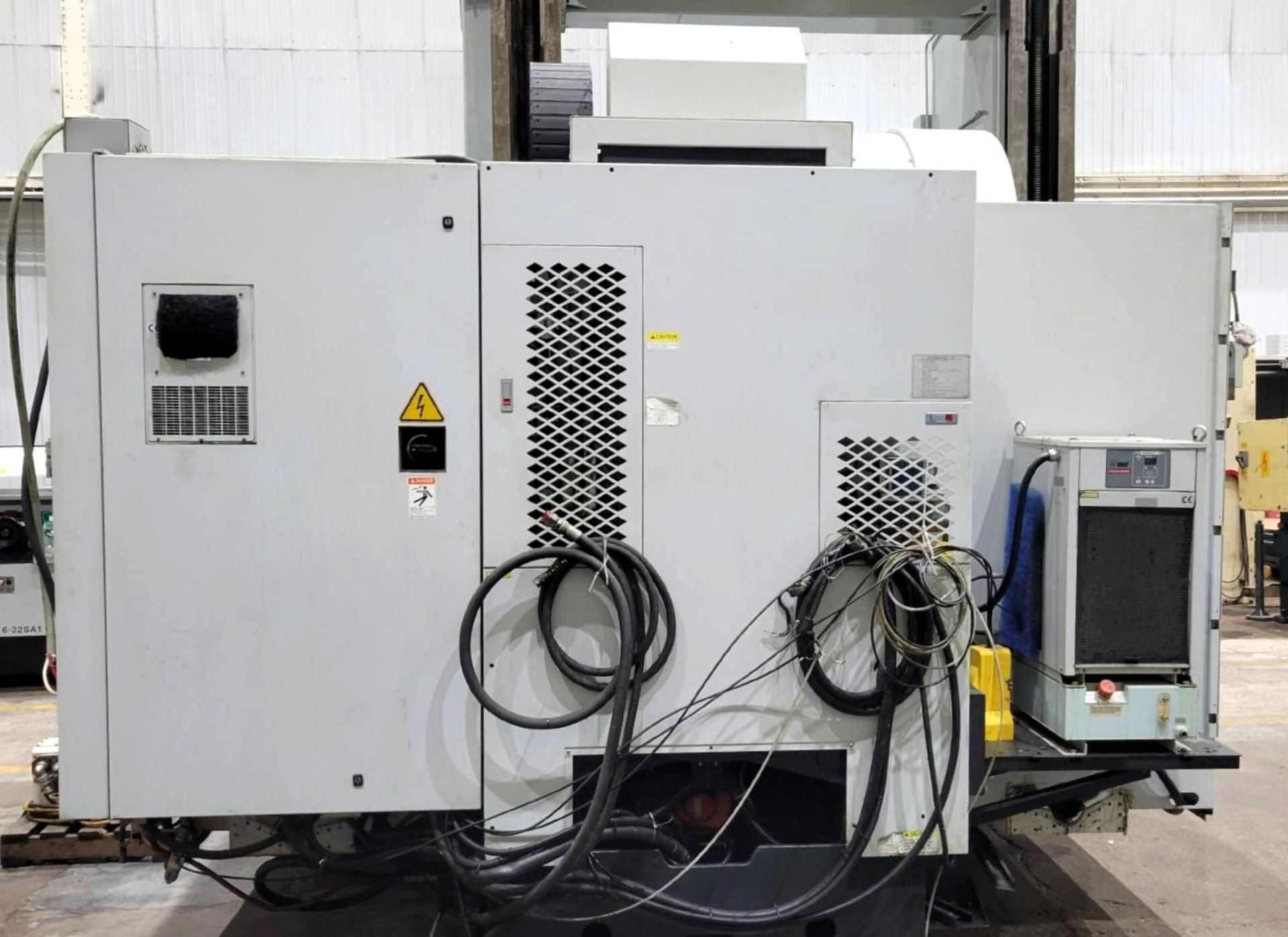 Feeler VMP-1100 CNC 4-Axis Vertical Machining Center, Fanuc Oi-MD CNC ...
