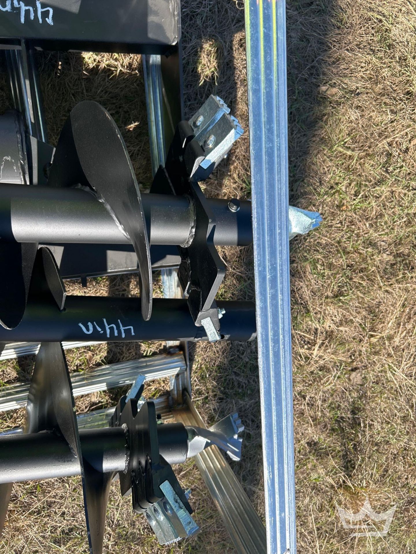 Location: Tampa, FL 1- 44 inch 1 tooth auger bit 1- 44 inch 3 tooth ...