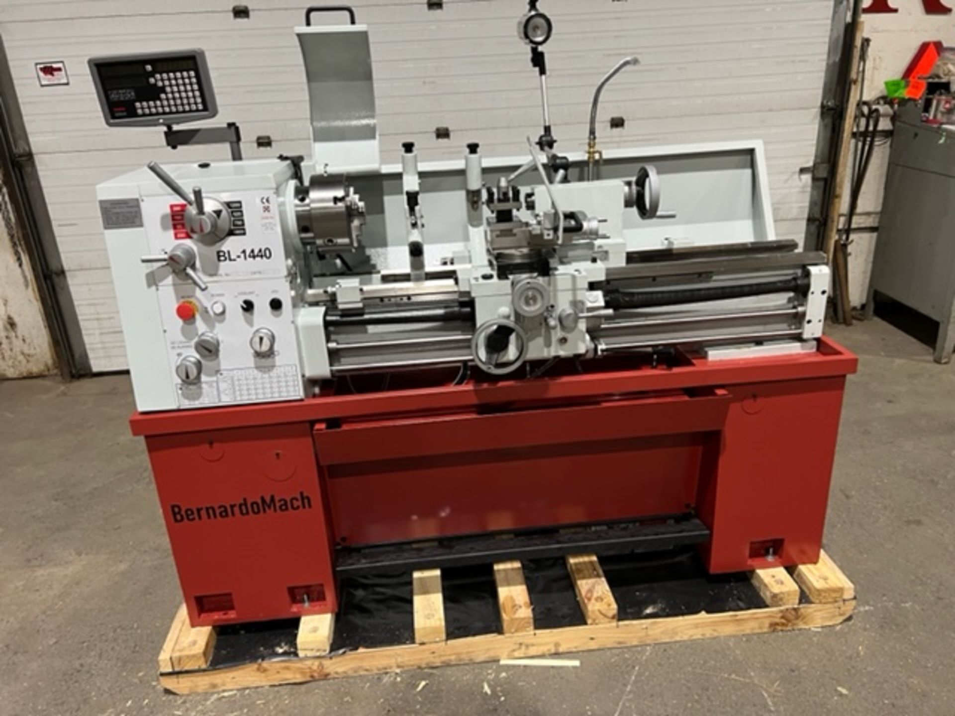 BernardoMach Single Phase Engine Lathe model BL1440 - 14" Swing with 40 ...