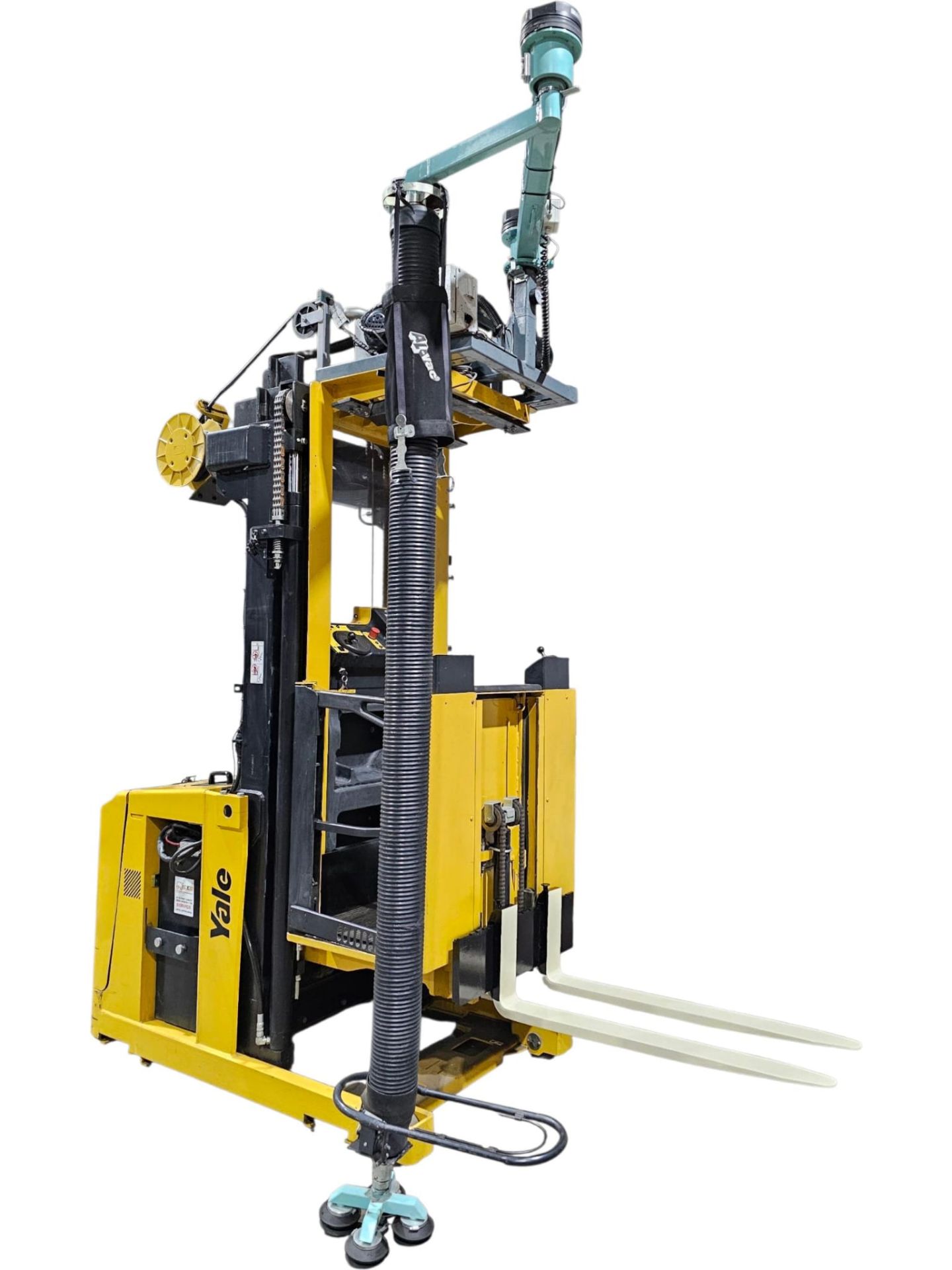2008 Yale Order Picker 2200lbs Capacity with Extendable AL-Vac suction ...