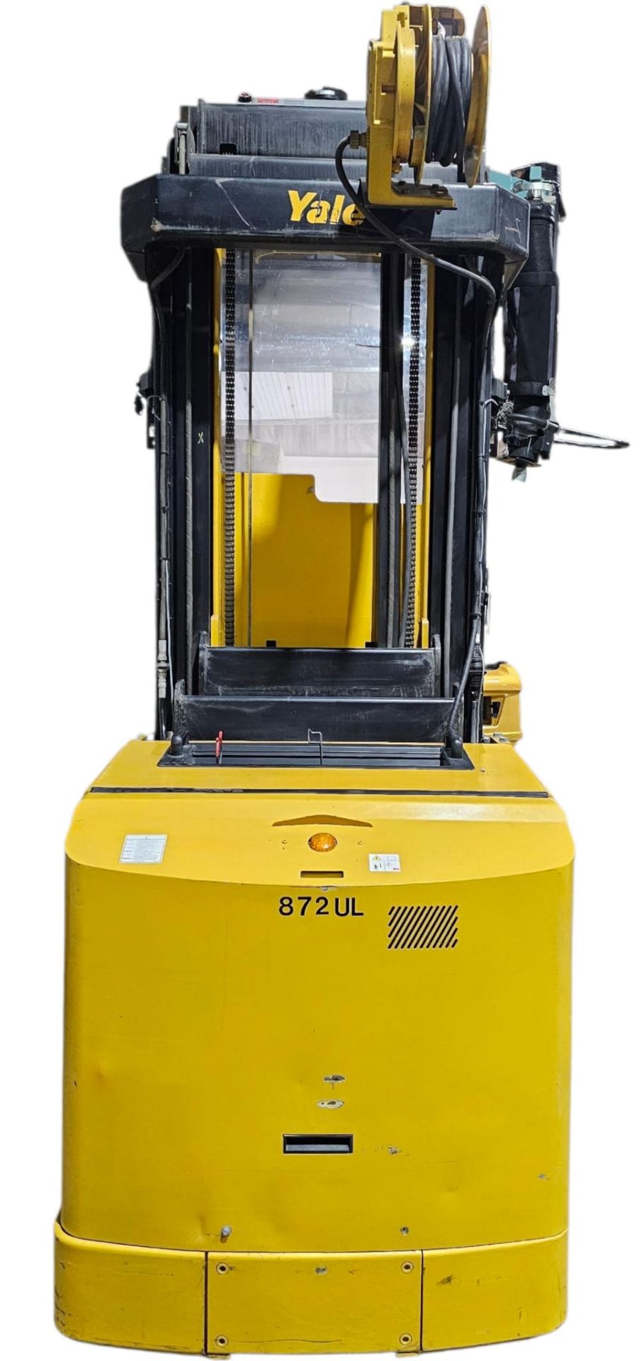 2008 Yale Order Picker 2200lbs Capacity with Extendable AL-Vac suction ...