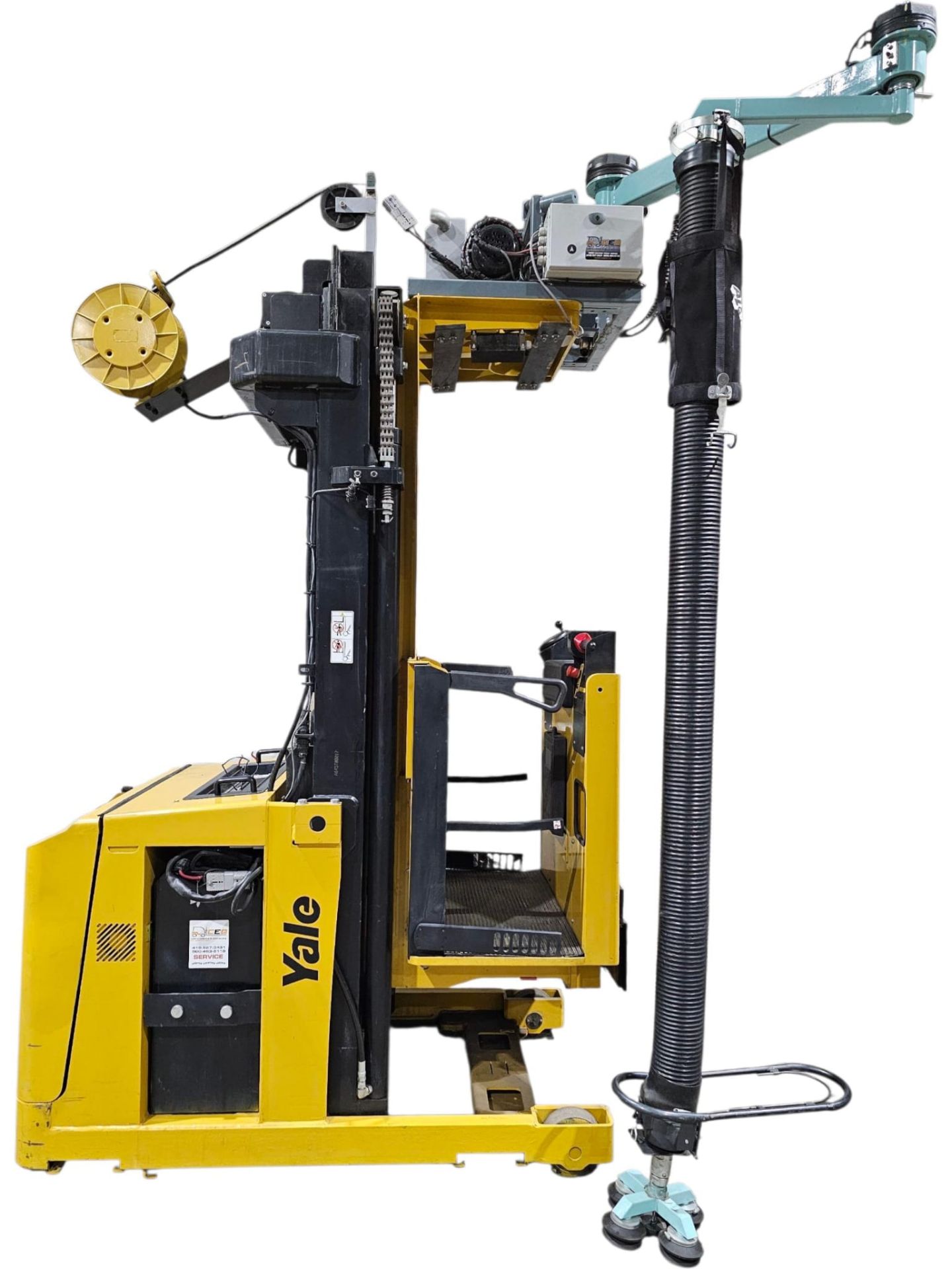 2008 Yale Order Picker 2200lbs Capacity with Extendable AL-Vac suction ...