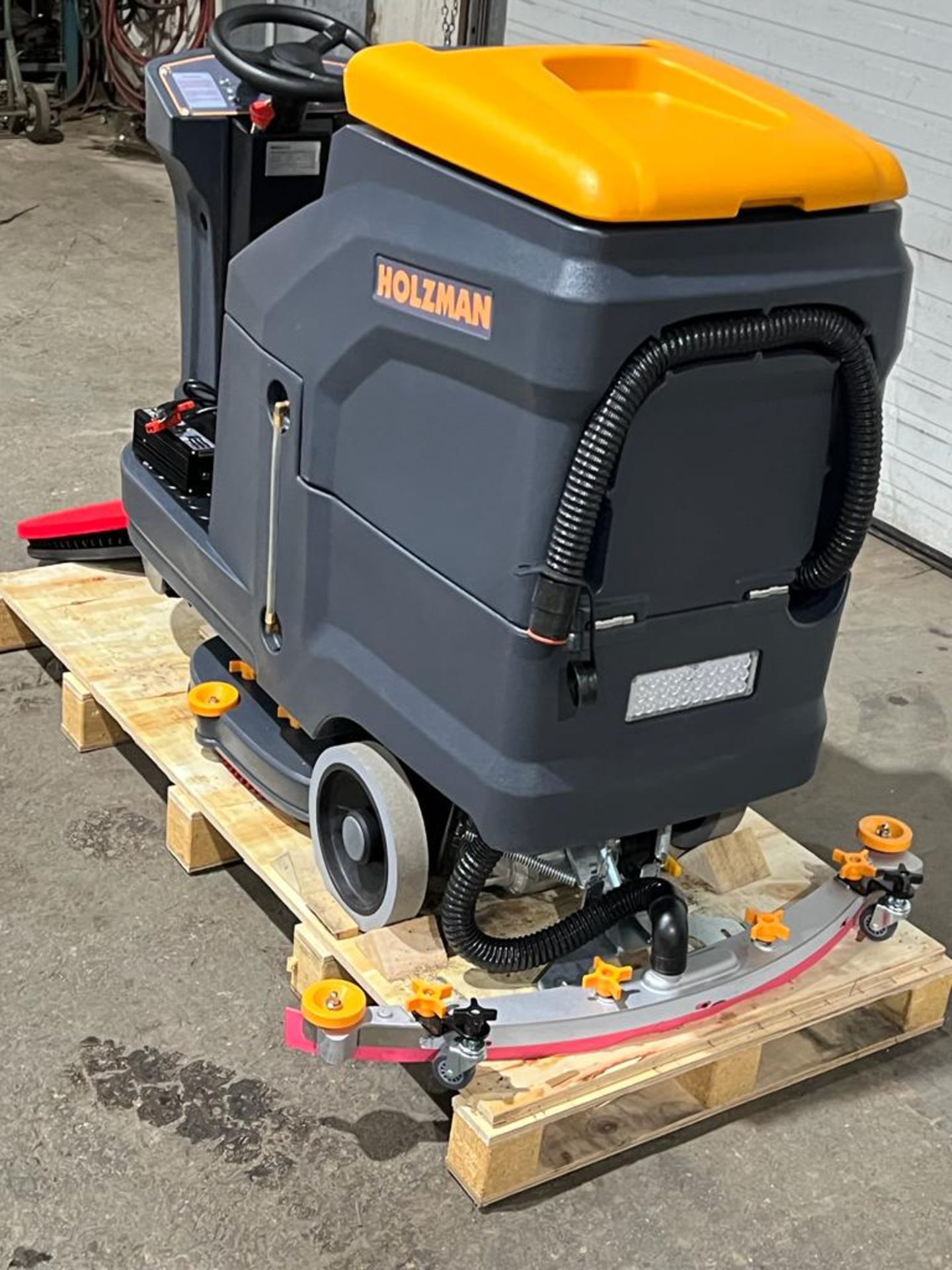Holzman MINT RIDE ON Floor Sweeper Scrubber Unit model K70 - BRAND NEW ...