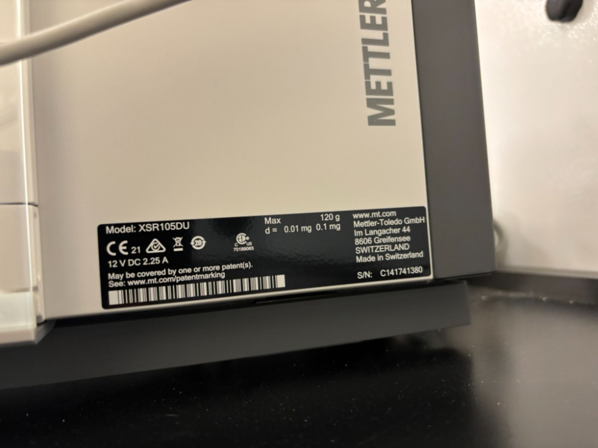 Mettler Toledo XSR105DU Analytical Balance, SN: C141741380