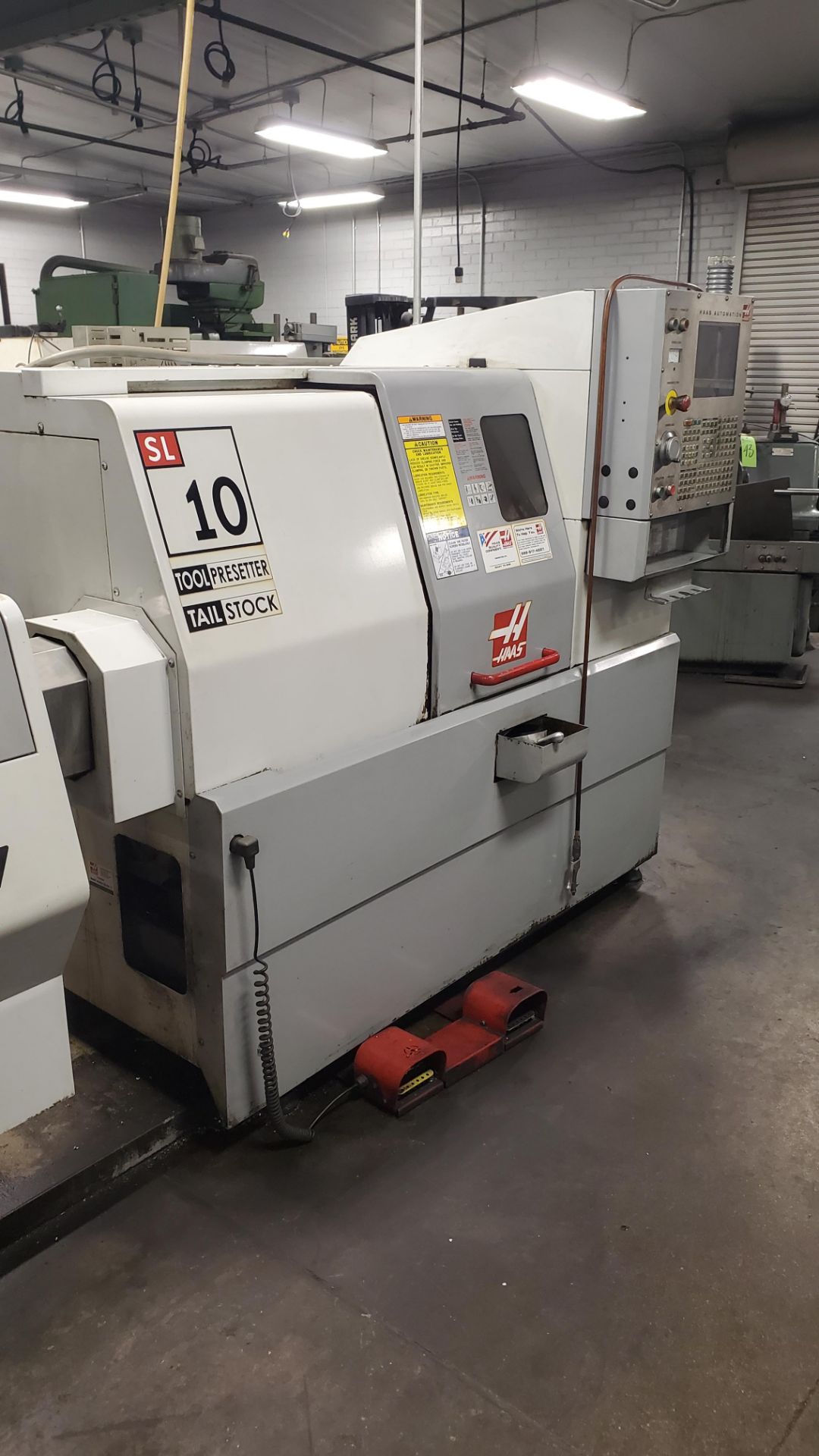 (2005) Haas Mod. SL-10T, CNC Turning Center w/ Haas Servo 300 Bar Feed ...