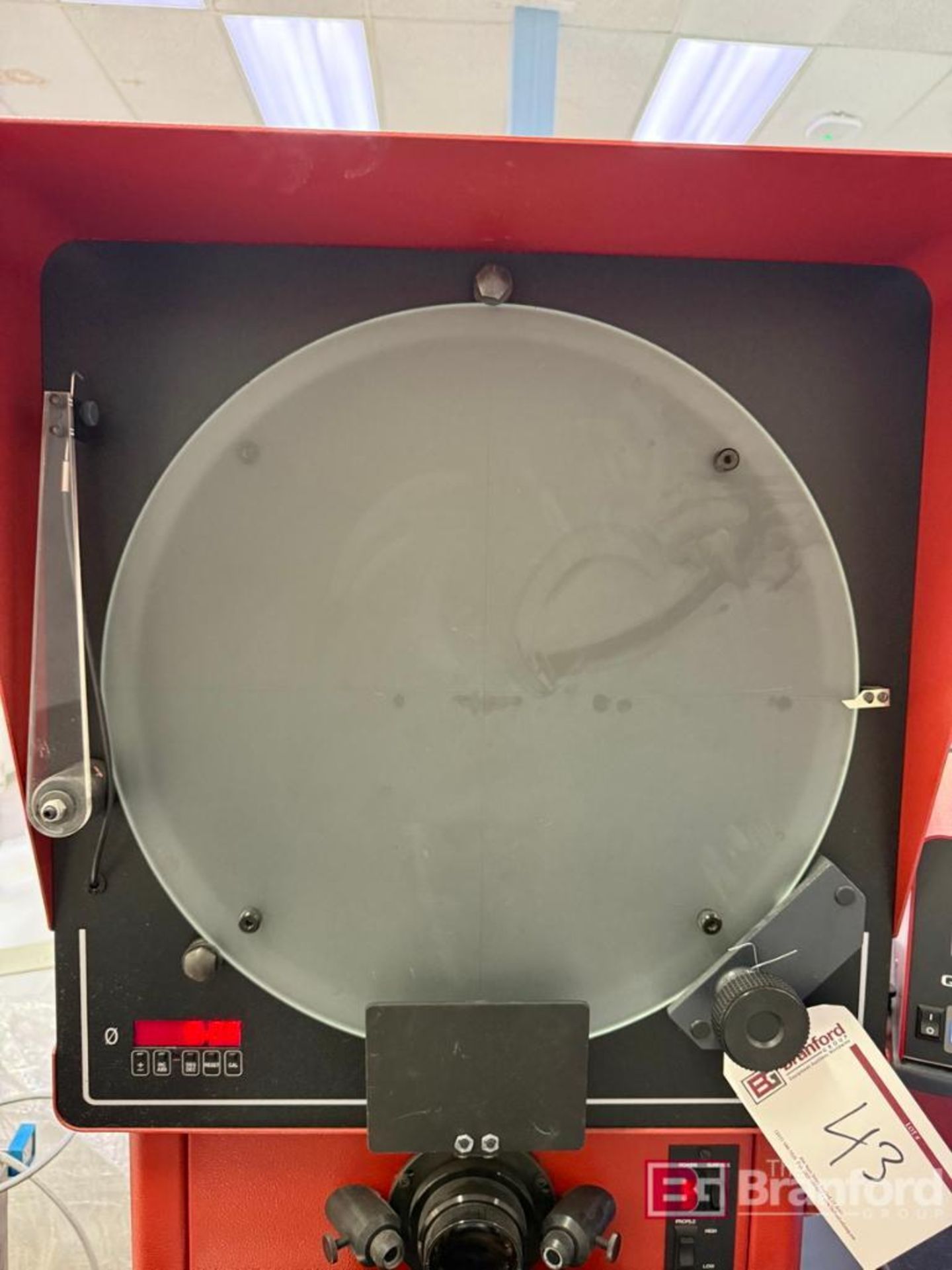 Starrett HB400 Optical Comparator w/ Quadra-Chek 2000 Controller; S/N 50033