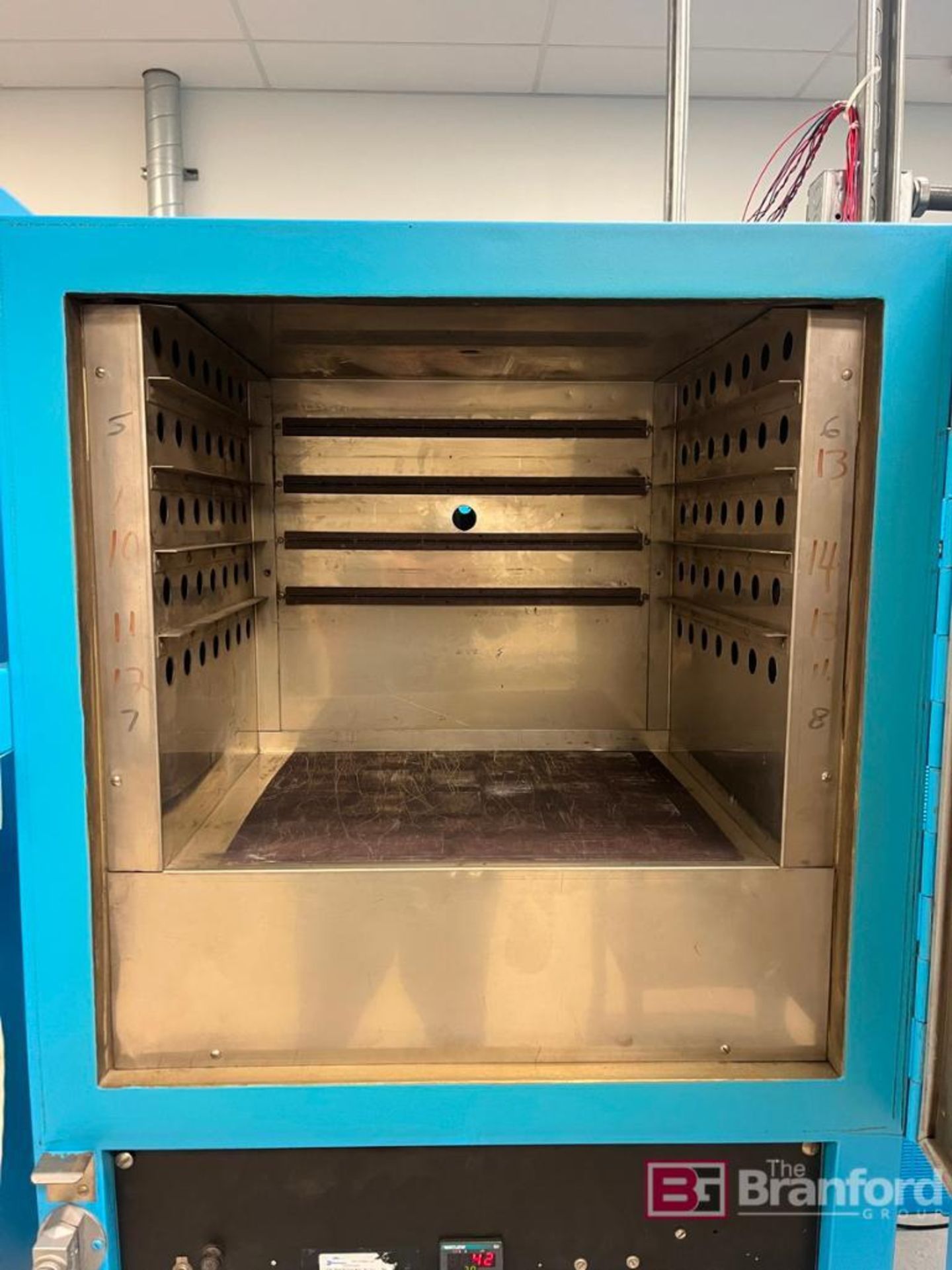 Blue M Oven; Model: E-SP-401AX-1; S/NHA-151