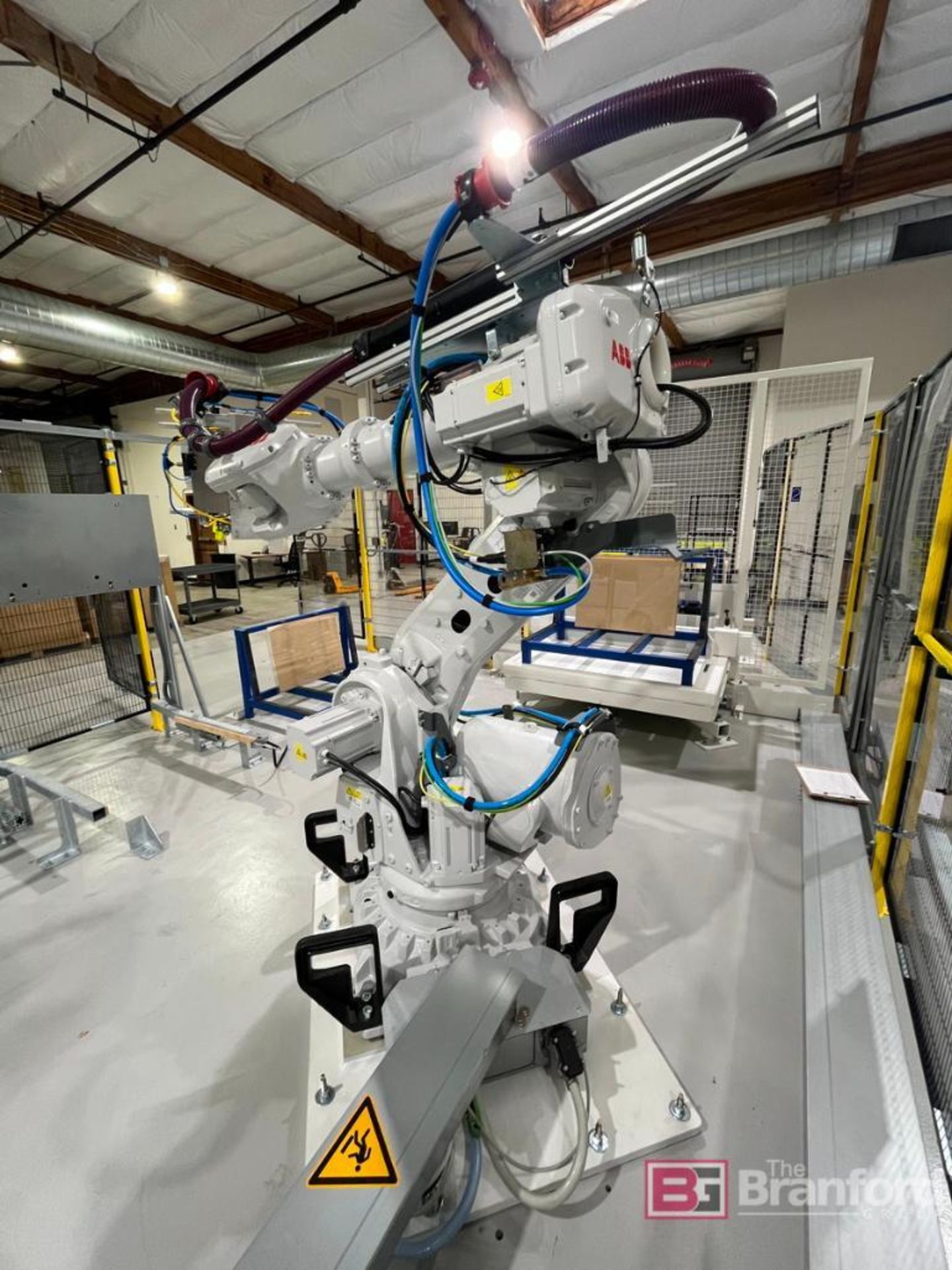 ABB IRB 6700 6-Axis Robot (2023) w/ ABB IRC5 Single Controller and ...