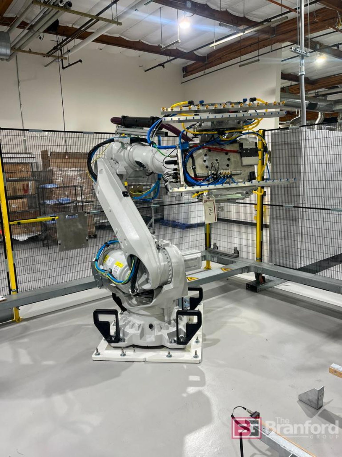 ABB IRB 6700 6-Axis Robot (2023) w/ ABB IRC5 Single Controller and ...