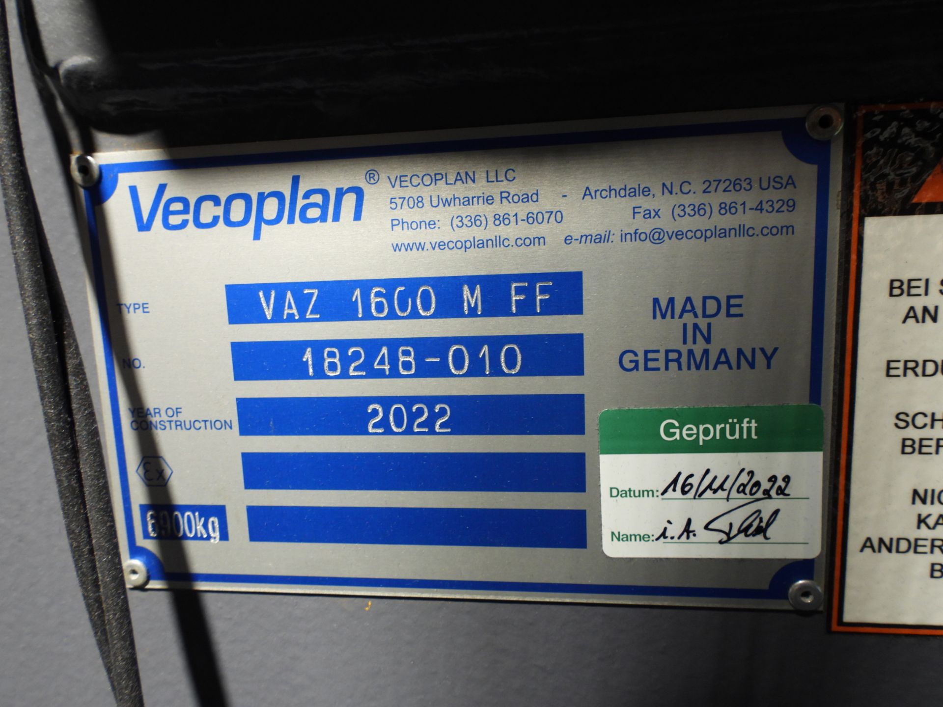 Vecoplan Model VAZ-1600-M-FF V-5552 Shredder/Cutter, s/n 18248-010, New ...