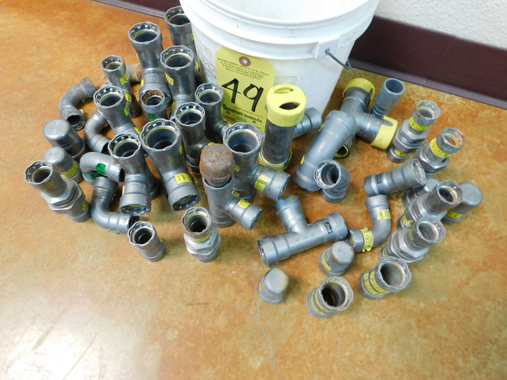 VIEGA MEGAPRESS 1" AND 1/2" PRESS FITTINGS, APPROX. 38 PCS, VARIOUS SIZES