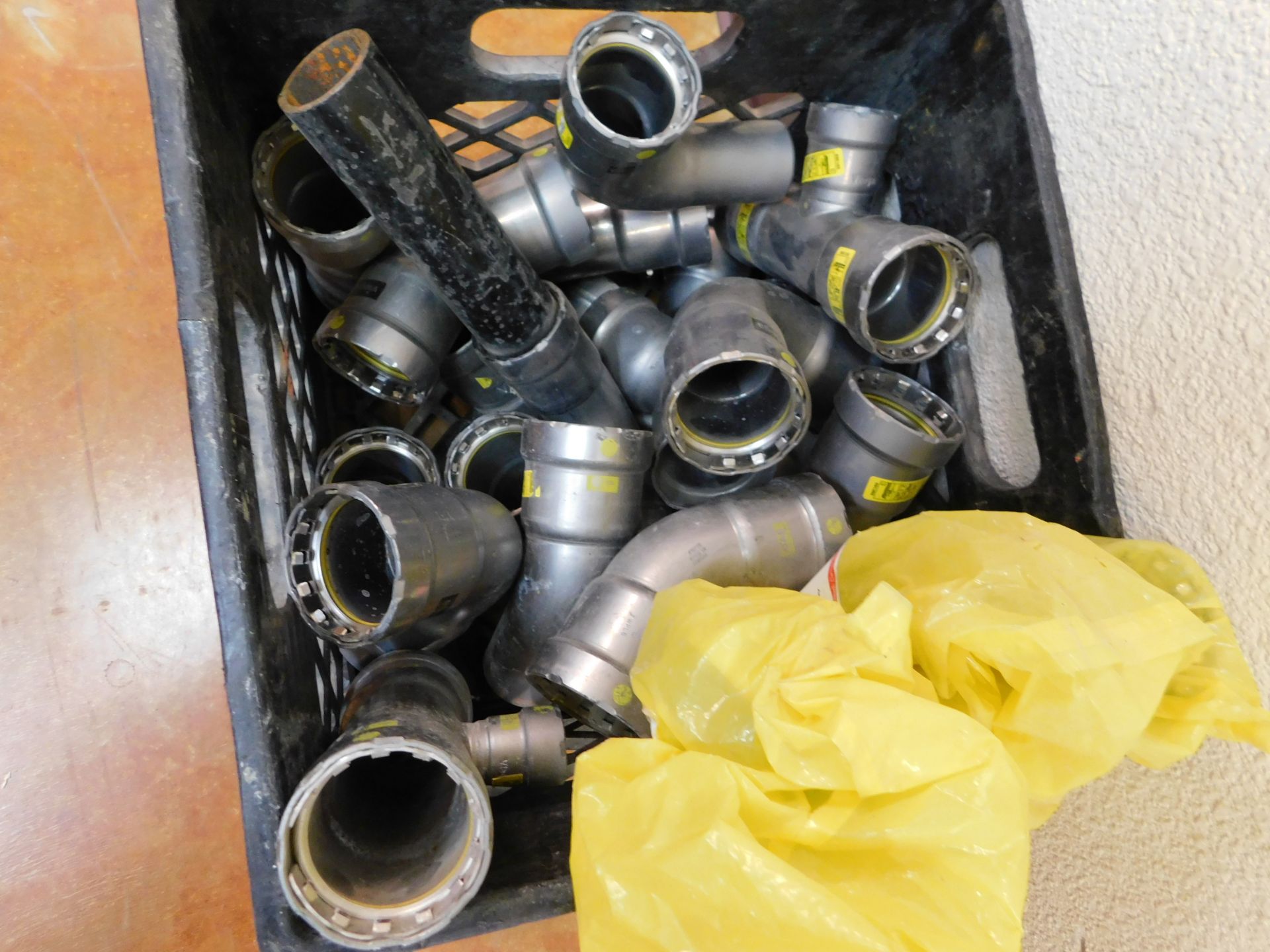 VIEGA MEGAPRESS 1"1/2" PRESS FITTINGS, APPROX. 20 PCS, VARIOUS SIZES