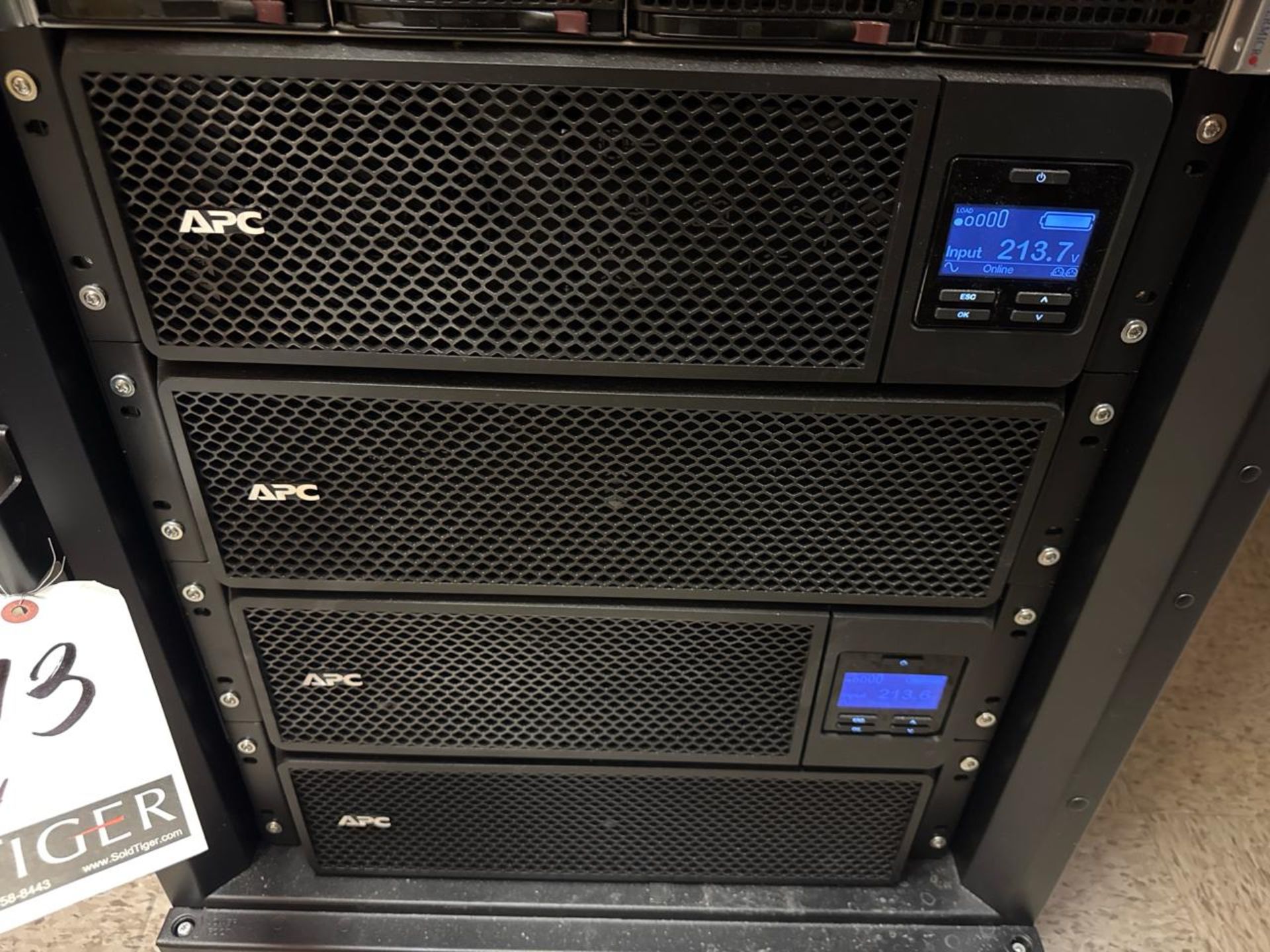 Lot (4) APC Smart UPS Units
