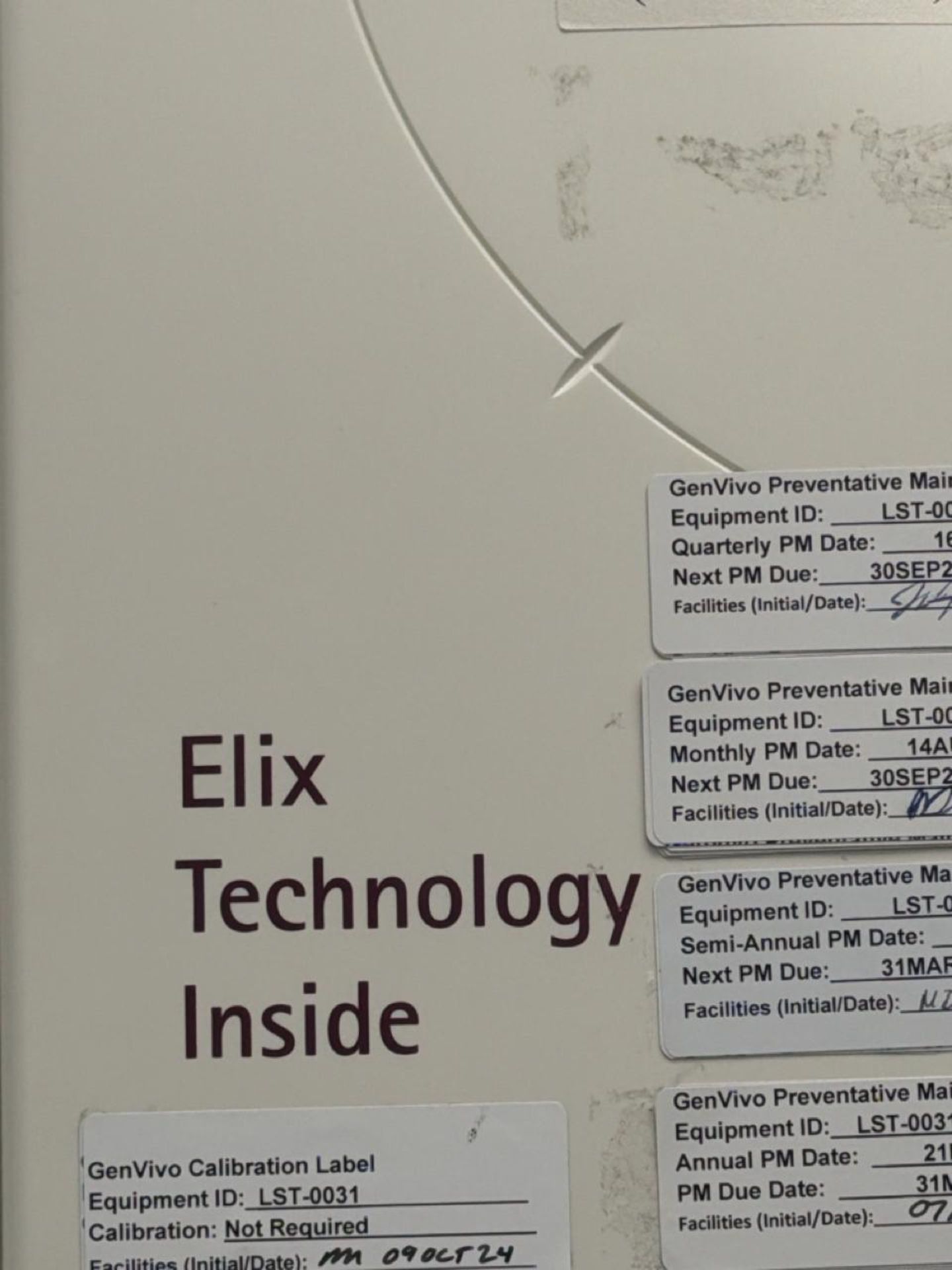 Millipore Milli-Q Integral 5 Water Purification System, Elix Technology ...