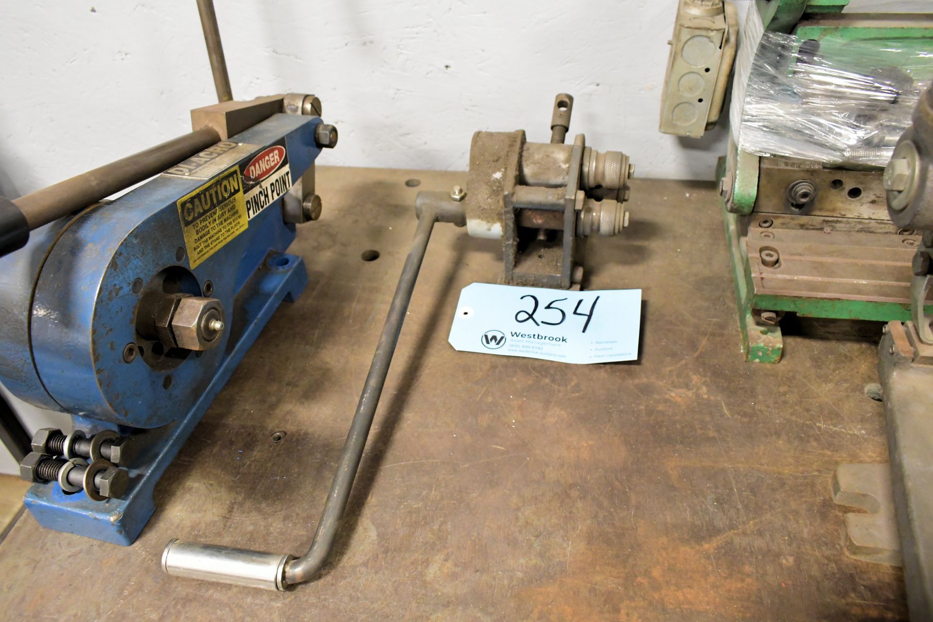 Benchtop Manual Roll Bender