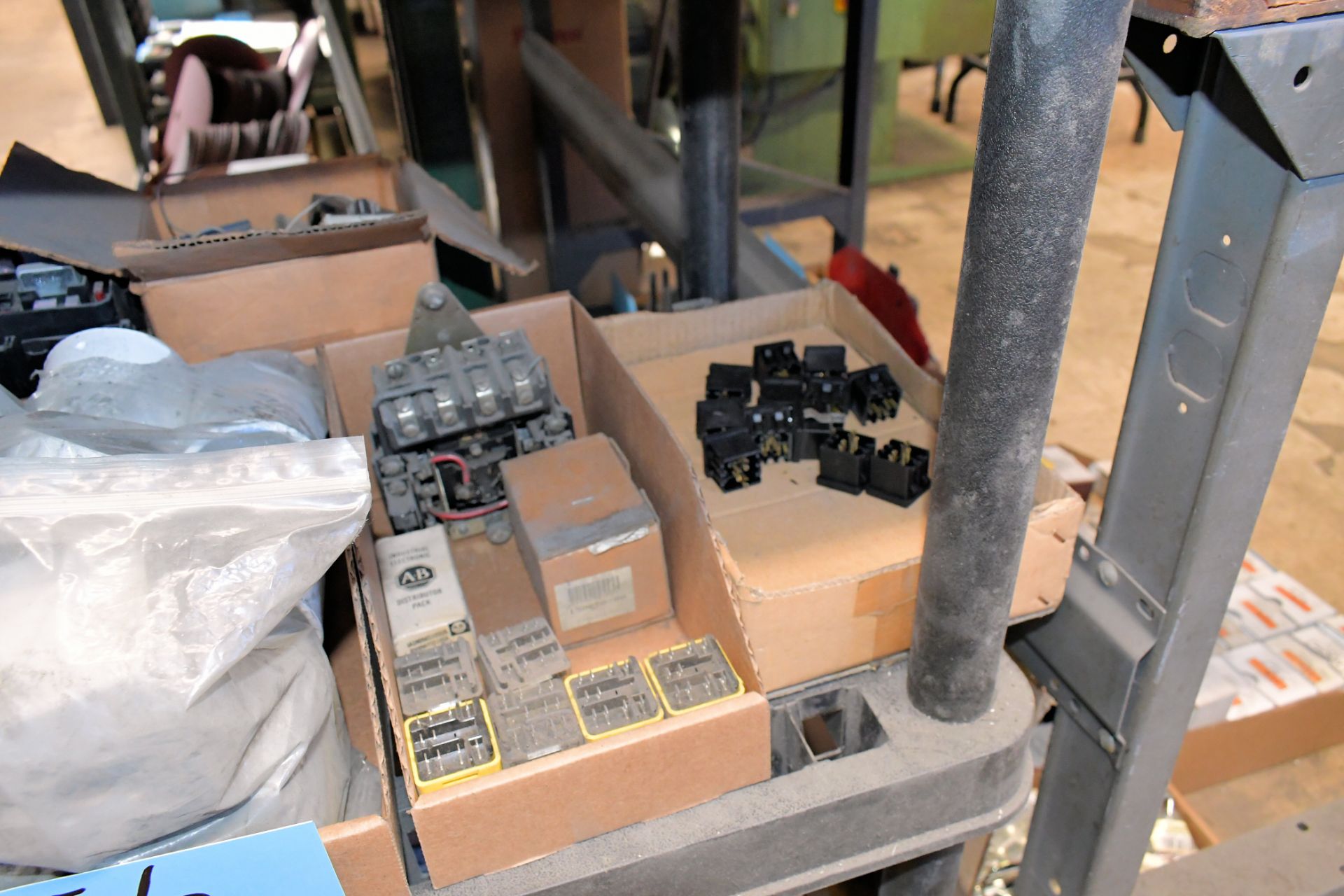 Lot - Conduit Locknuts, Breakers, Fuses, Fuse Boxes, Receptacles and ...